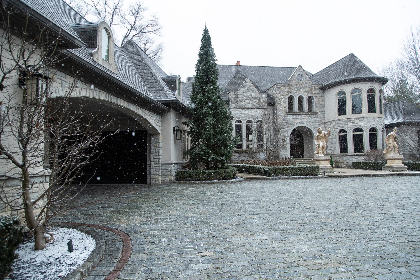 Ex-Red Wing Pavel Datsyuk's home for sale in Bloomfield Township