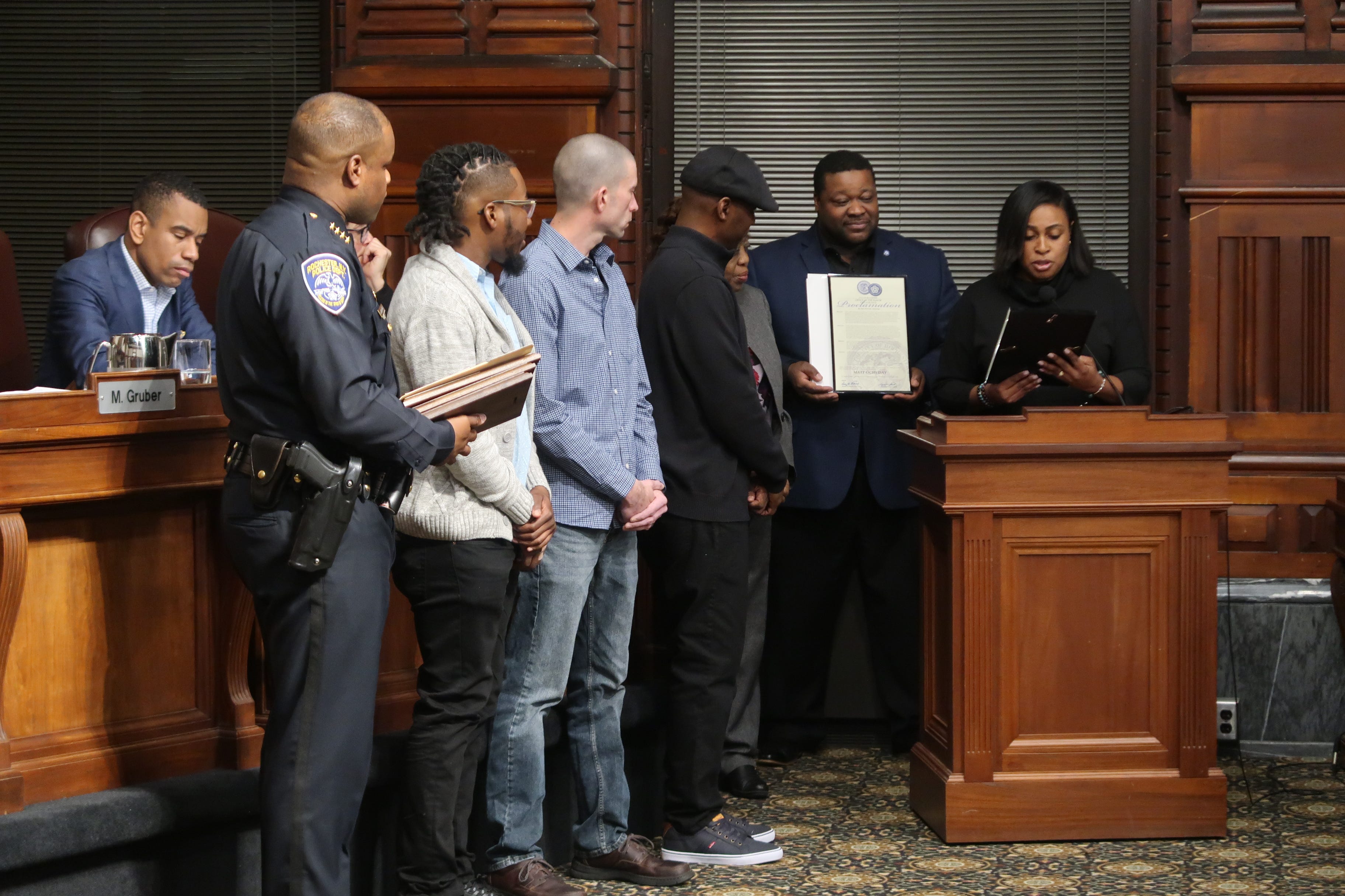 Men who stopped RPD Officer Denny Wright's attacker honored