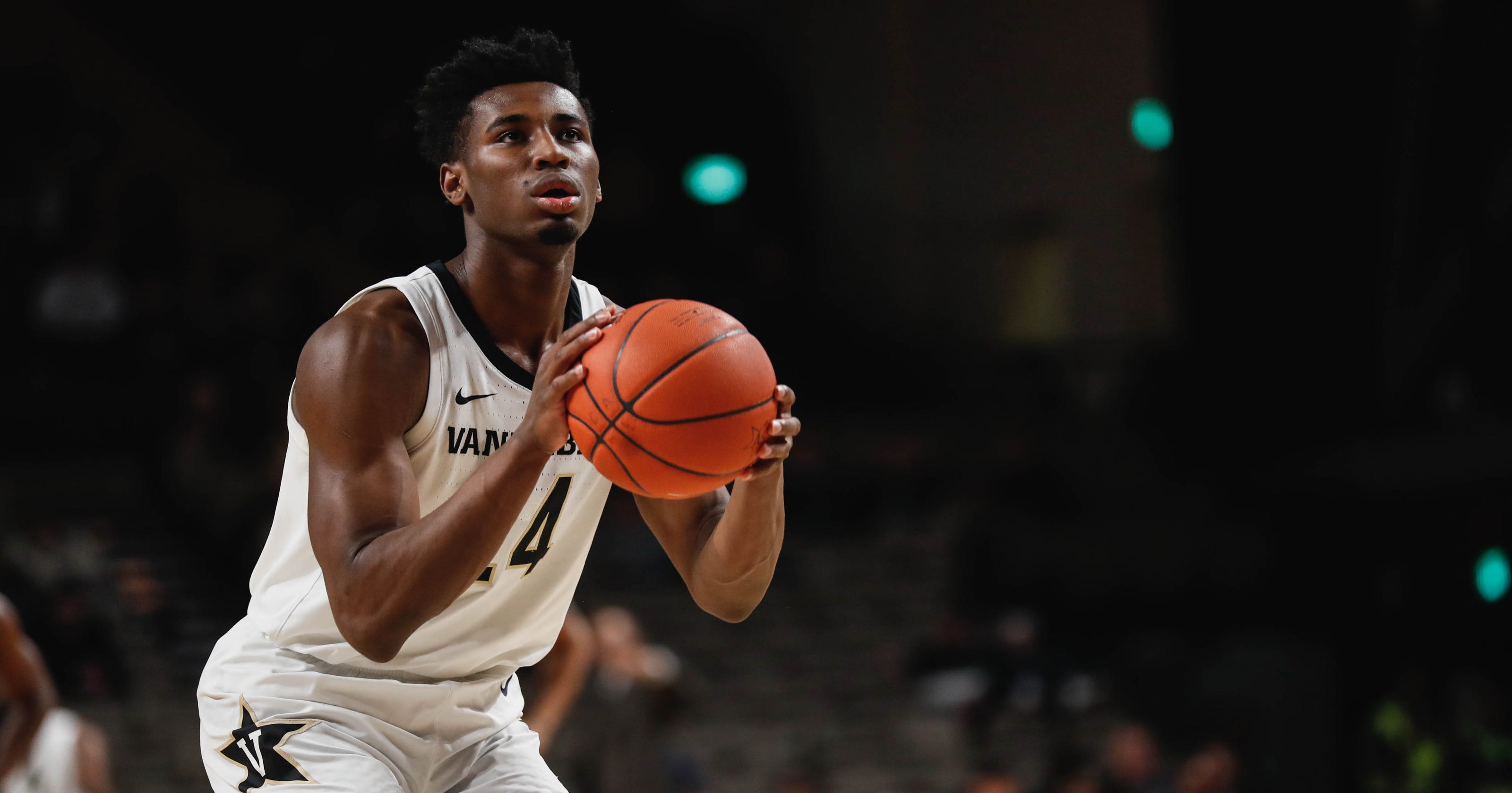 NBA Draft: Vanderbilt's Aaron Nesmith out with injury against Texas A&M