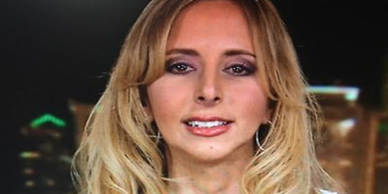 Former Trump adviser says she was fired for getting pregnant