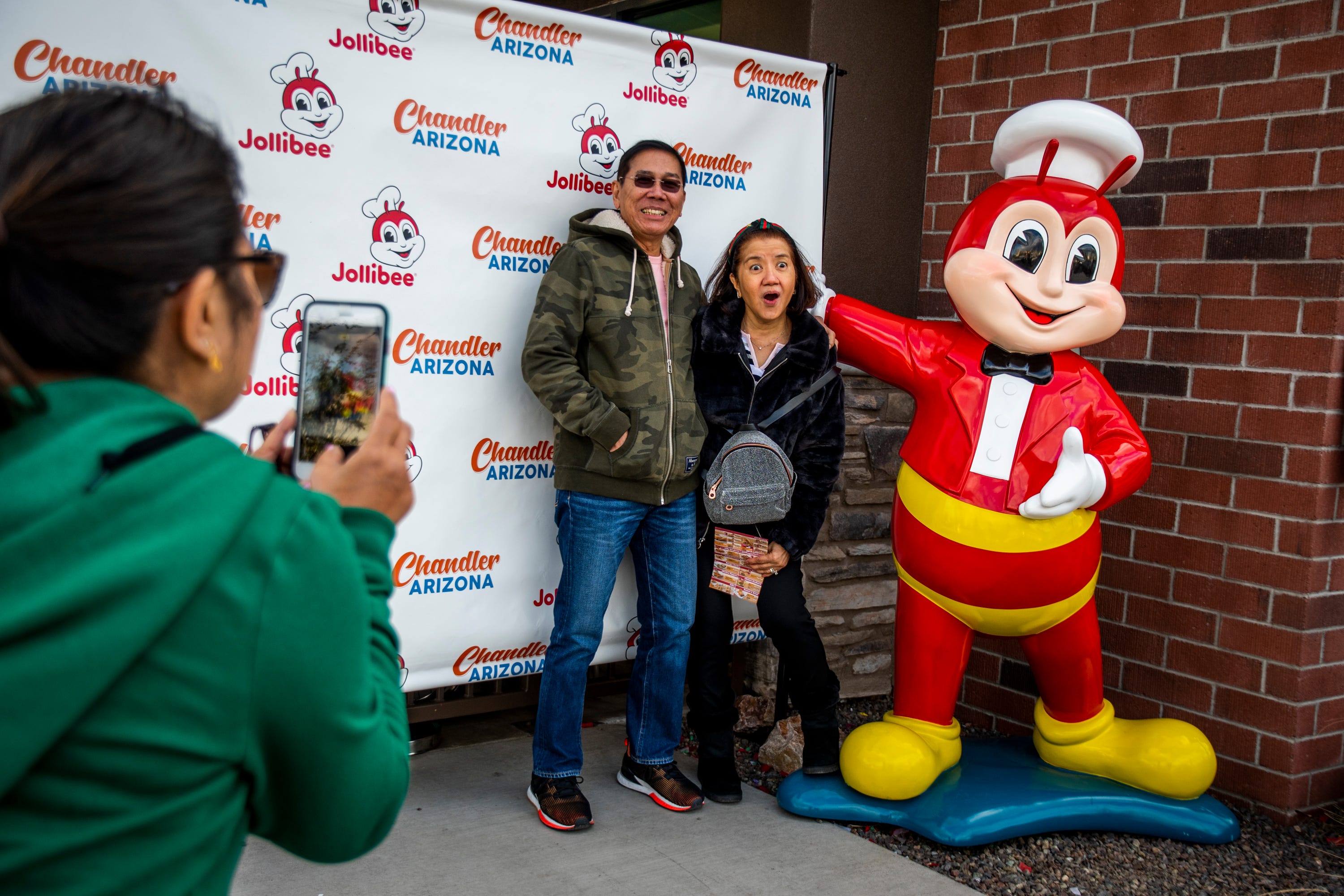 Jollibee in Chandler is now open. Here's a look at the menu