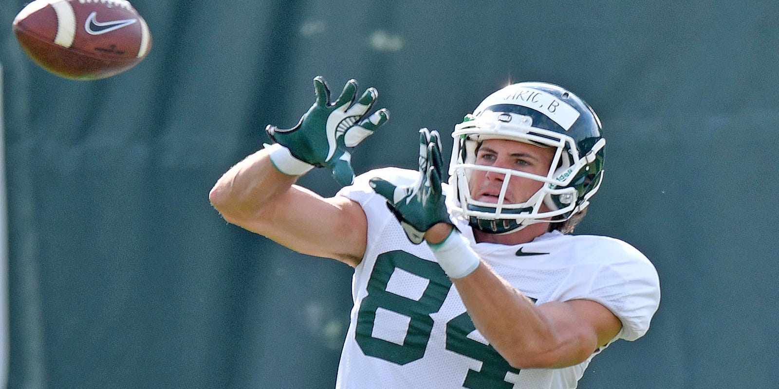 Ex-Michigan State Spartans tight end Noah Davis headed to Cincinnati
