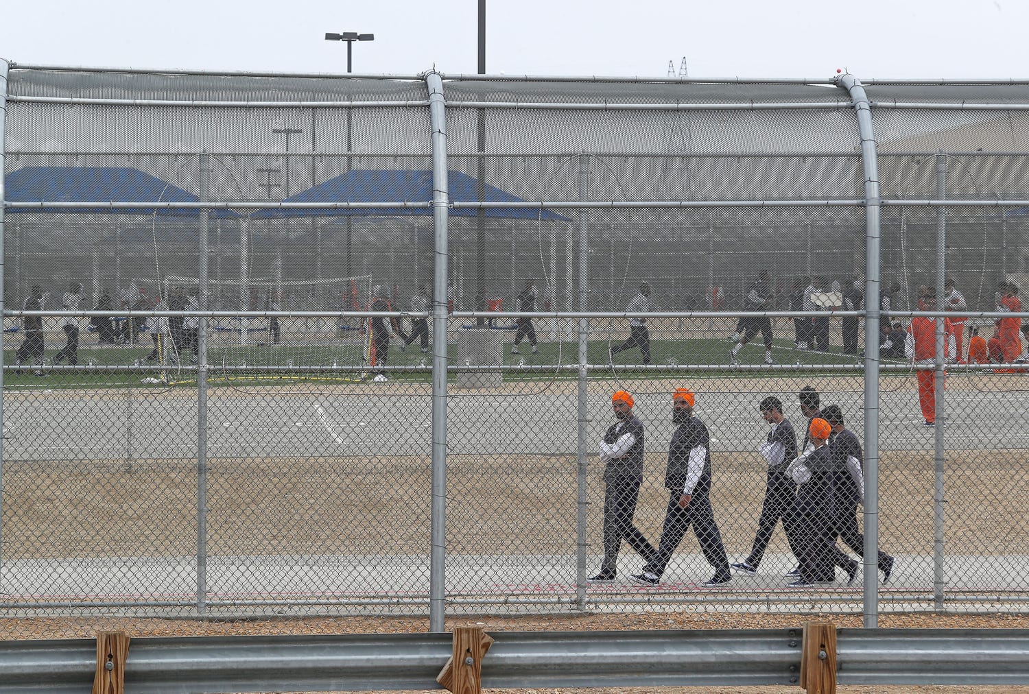Private prison giant GEO thrives in California, a state that wants it out