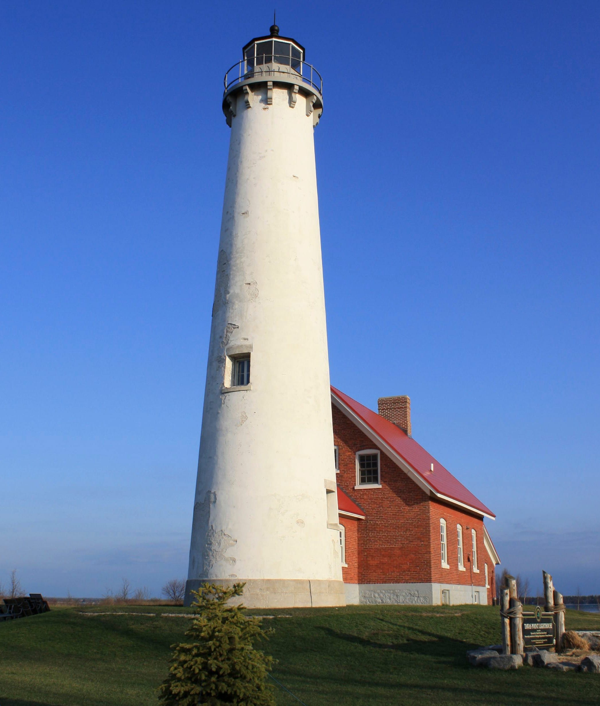 Tawas Point Lighthouse remains beacon of interest for volunteers
