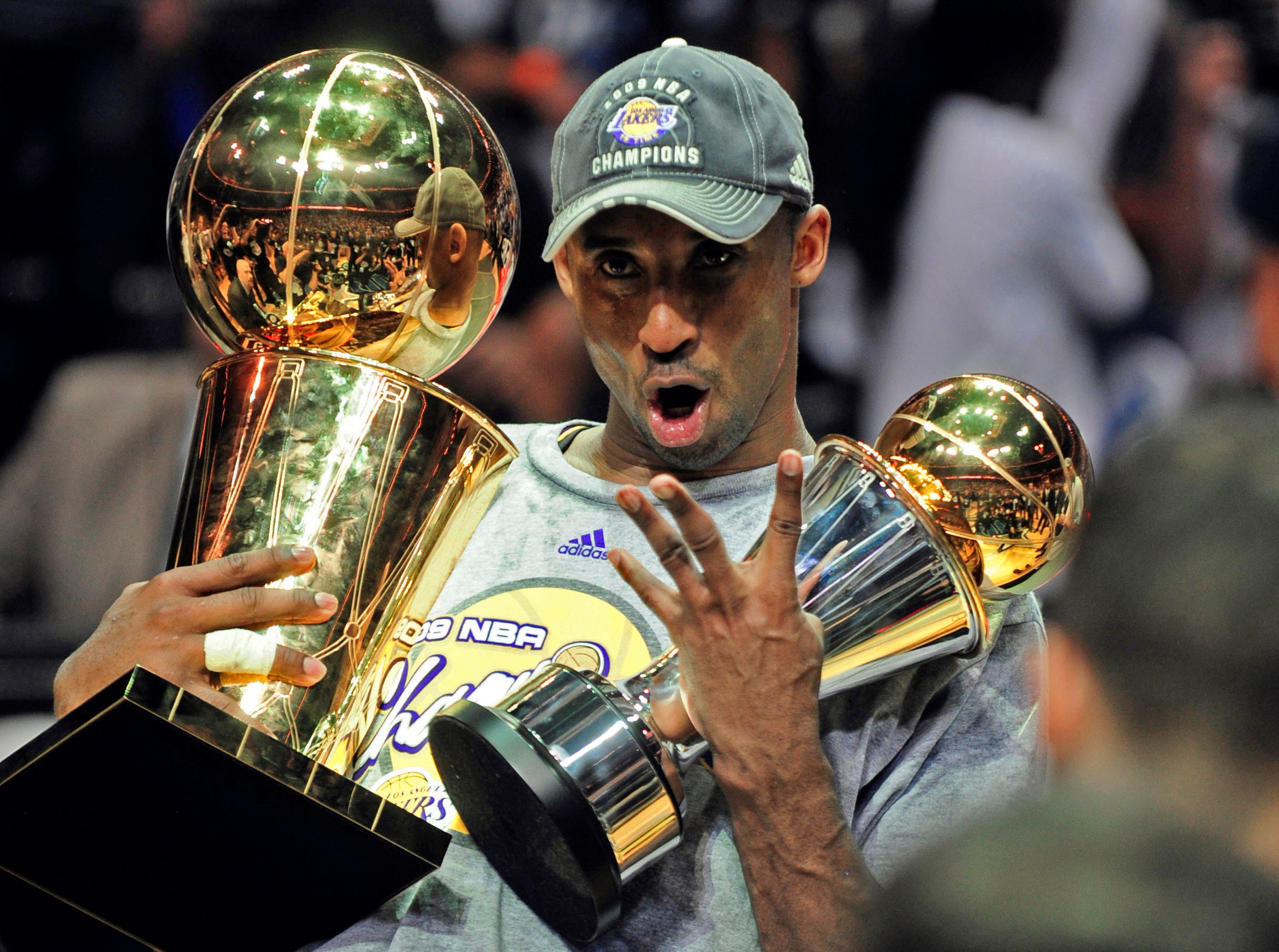 Beard: Pursuit of excellence made Kobe Bryant the purple-and-gold standard
