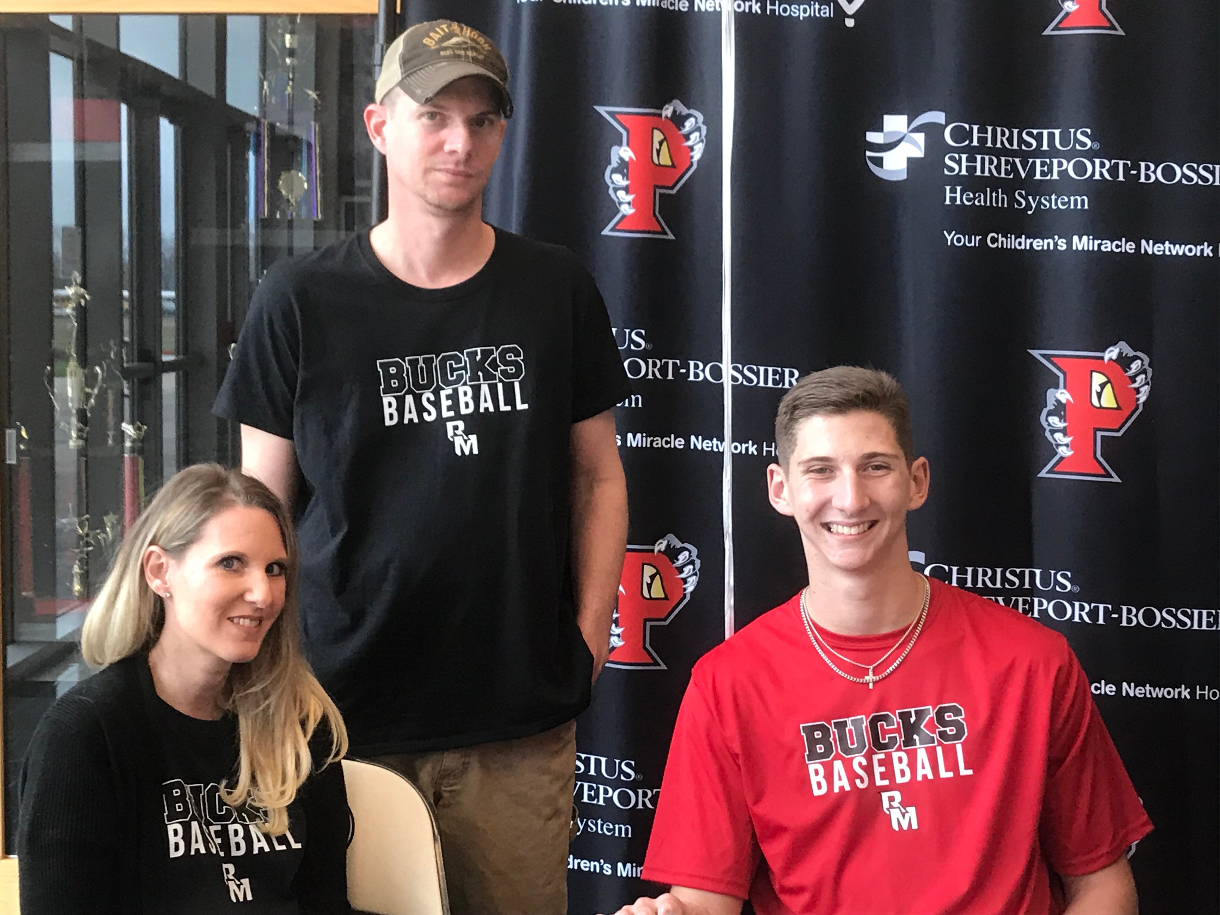 Parkway’s Lewis, Fontenot sign collegiate baseball LOIs