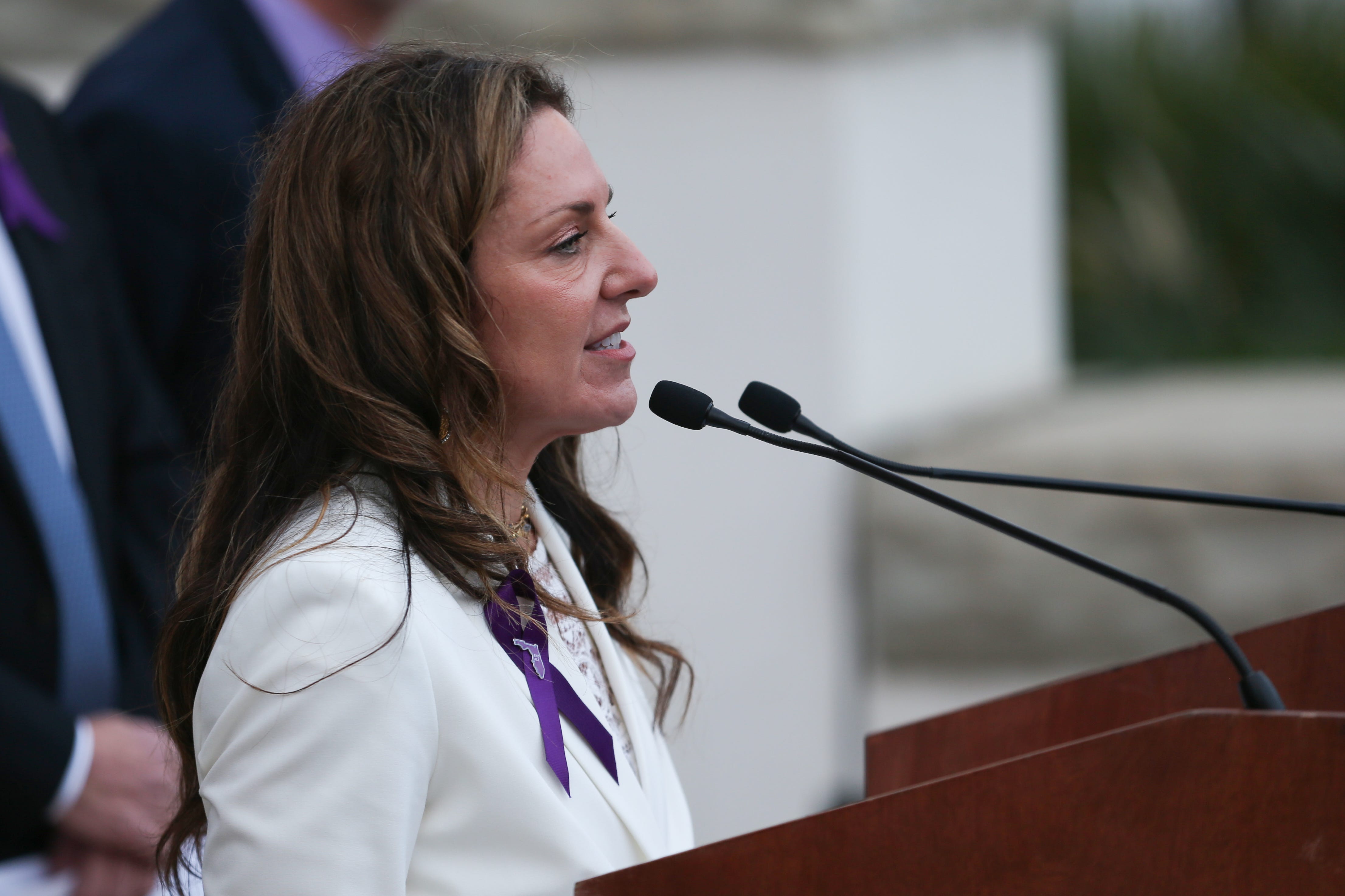 Alzheimer's Association will host lighting ceremony at Capitol