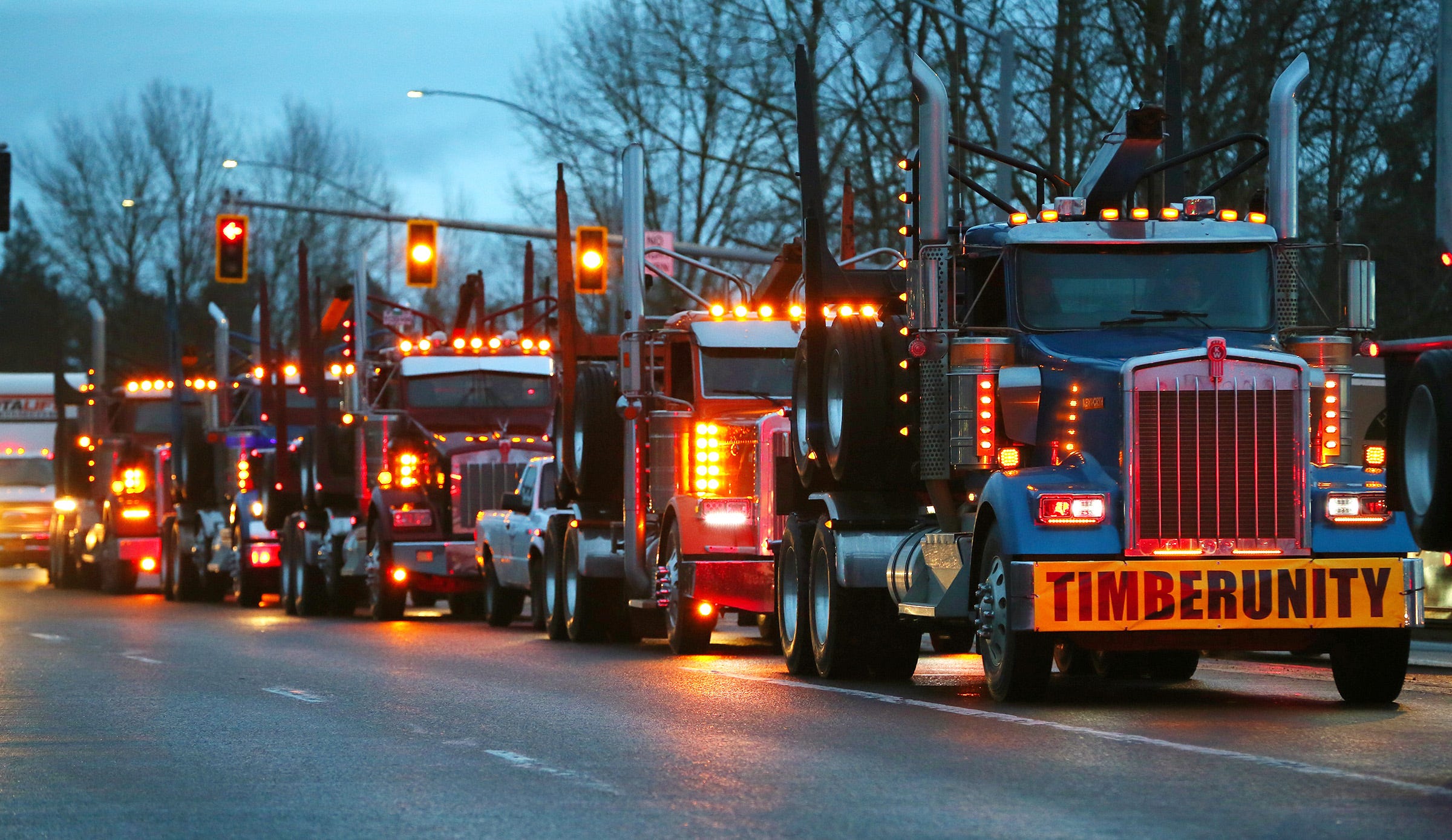 Timber Unity in Salem: 1,000-truck convoy, rally target cap-and-trade bill