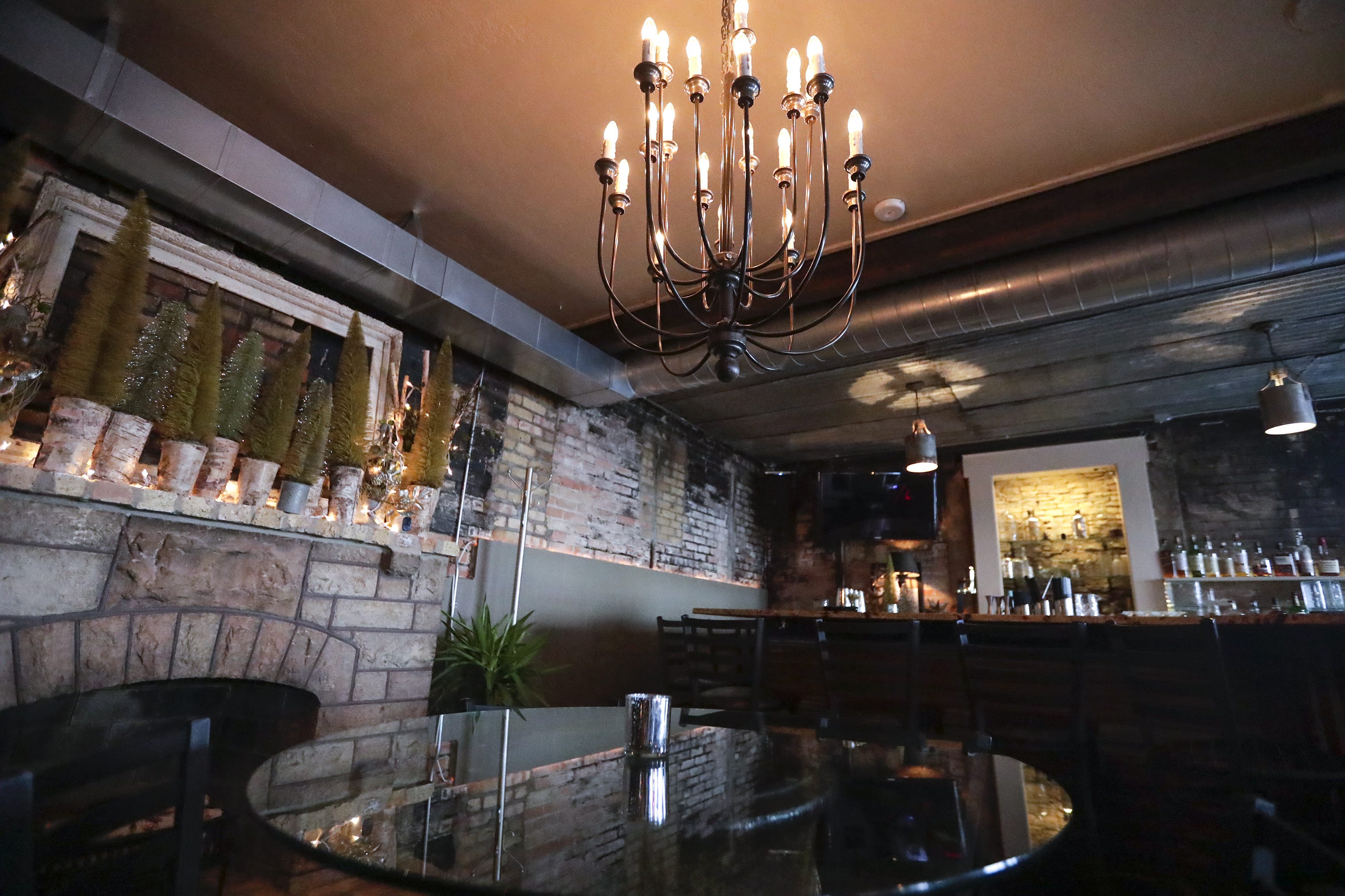 9 of Green Bay's coziest bars, from hidden gems to old favorites, Old ...