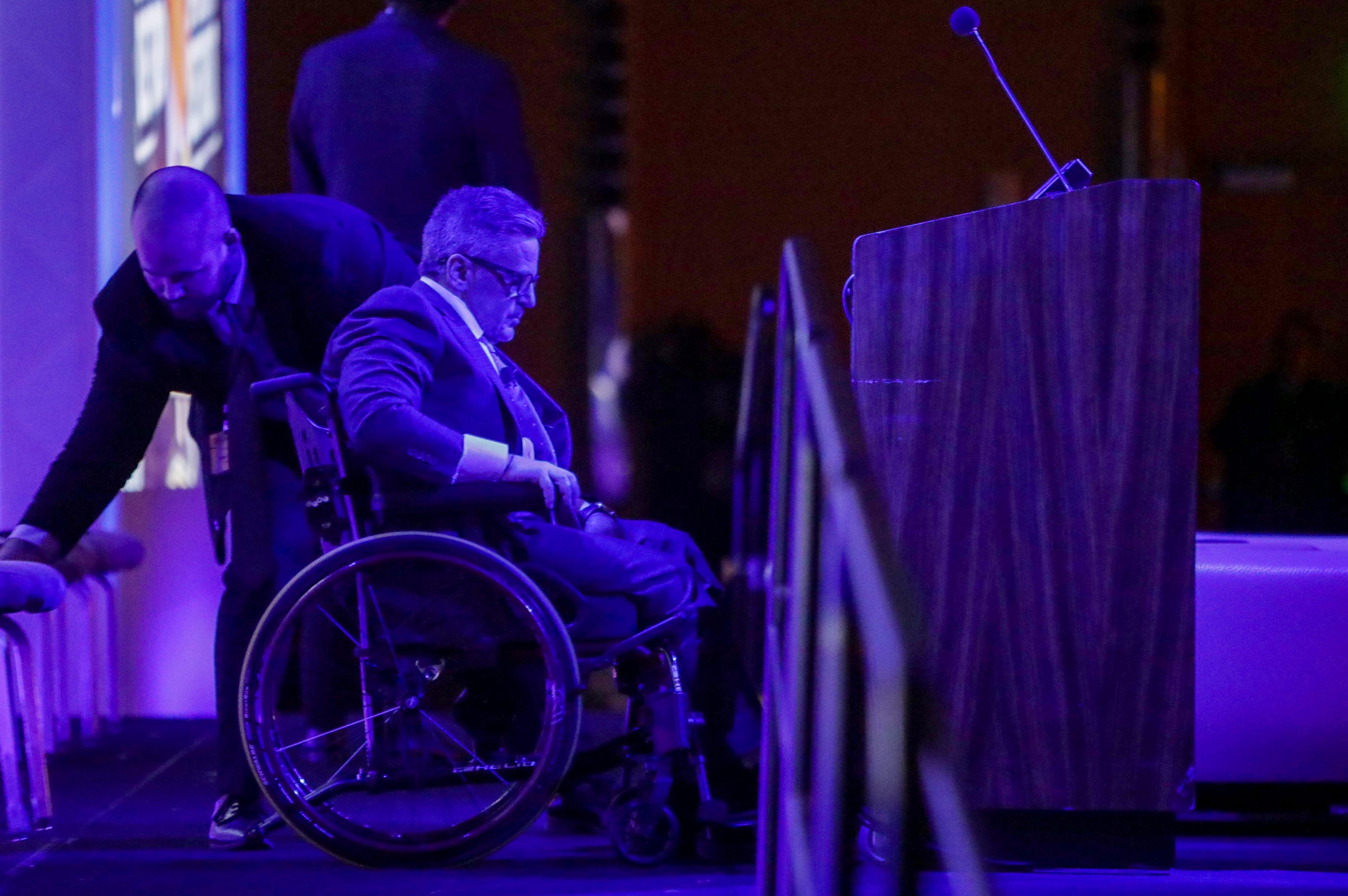 Dan Gilbert makes rare public speech at Crain's event after stroke