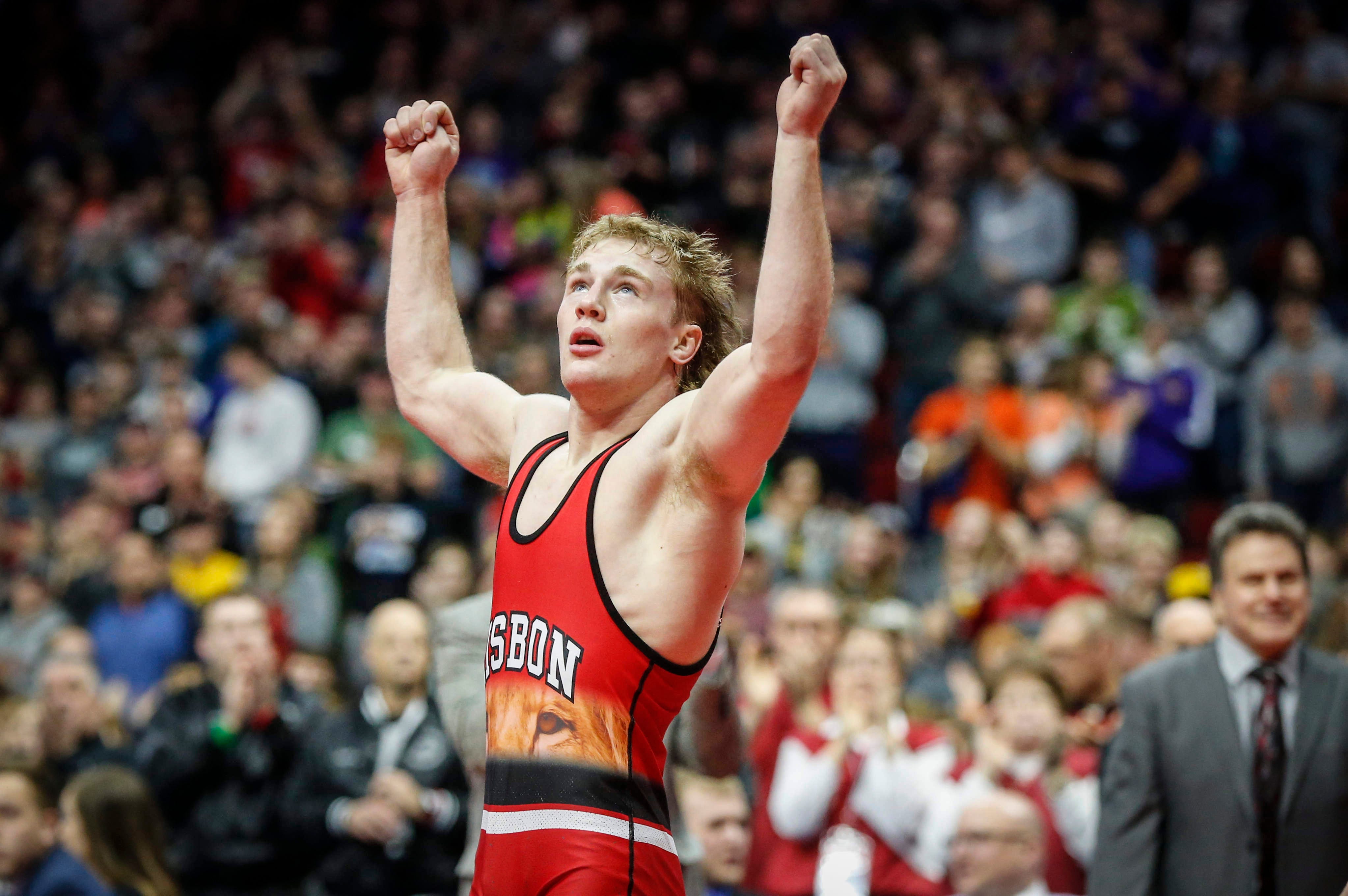 Iowa state high school wrestling: Team rankings, returning champs and more