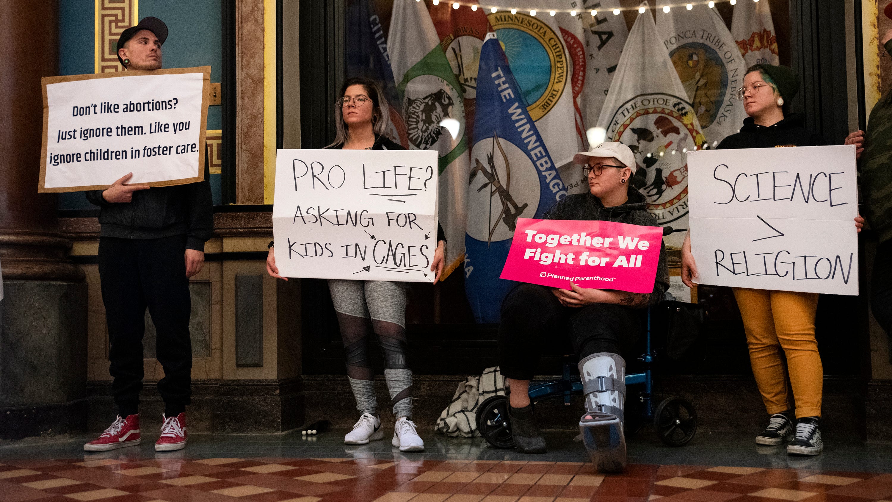Iowa Legislature passes proposed anti-abortion constitutional amendment Iowa Legislature passes proposed anti-abortion constitutional amendment