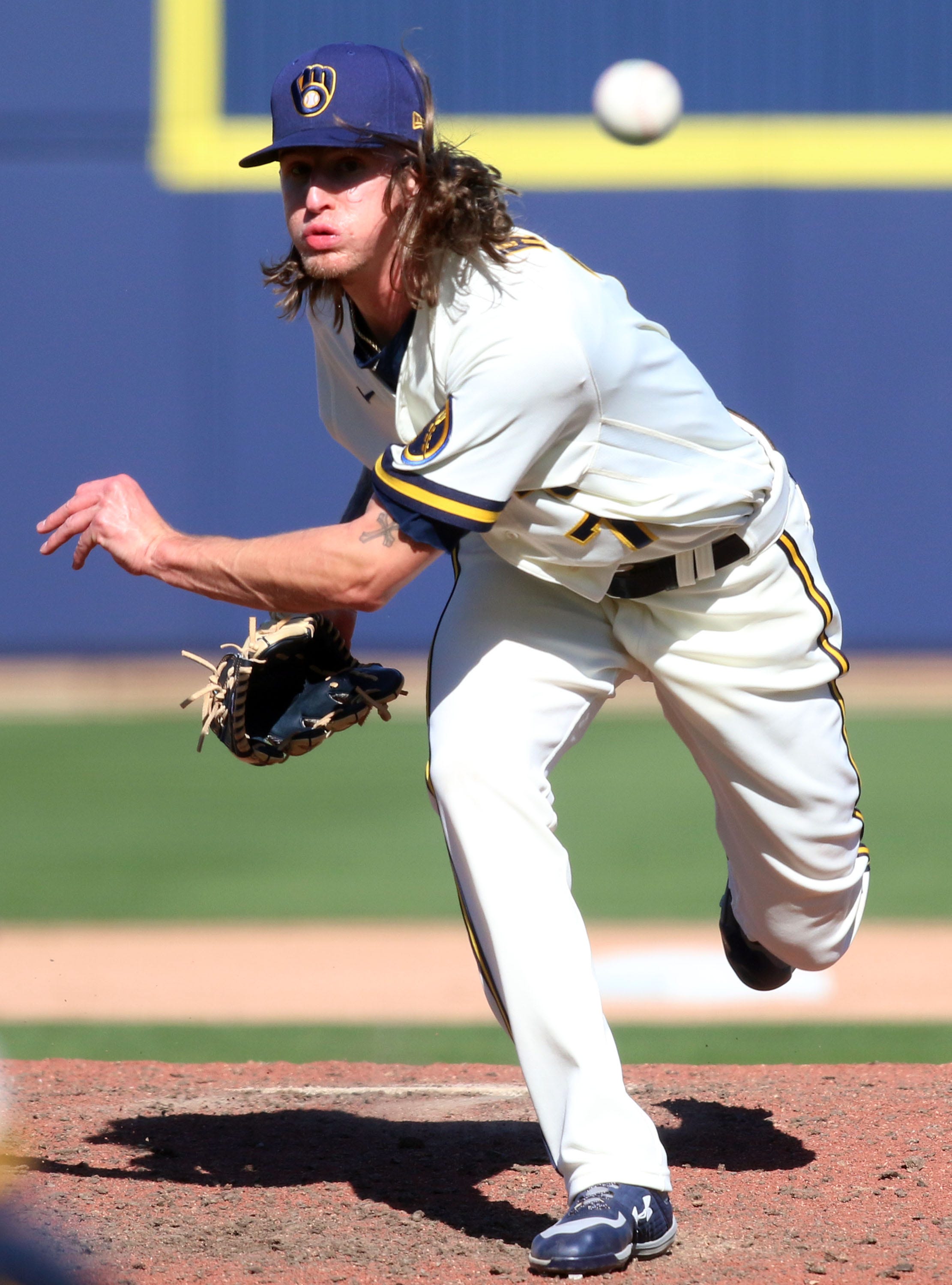 Brewers Podcast: Seven Milwaukee story lines to follow