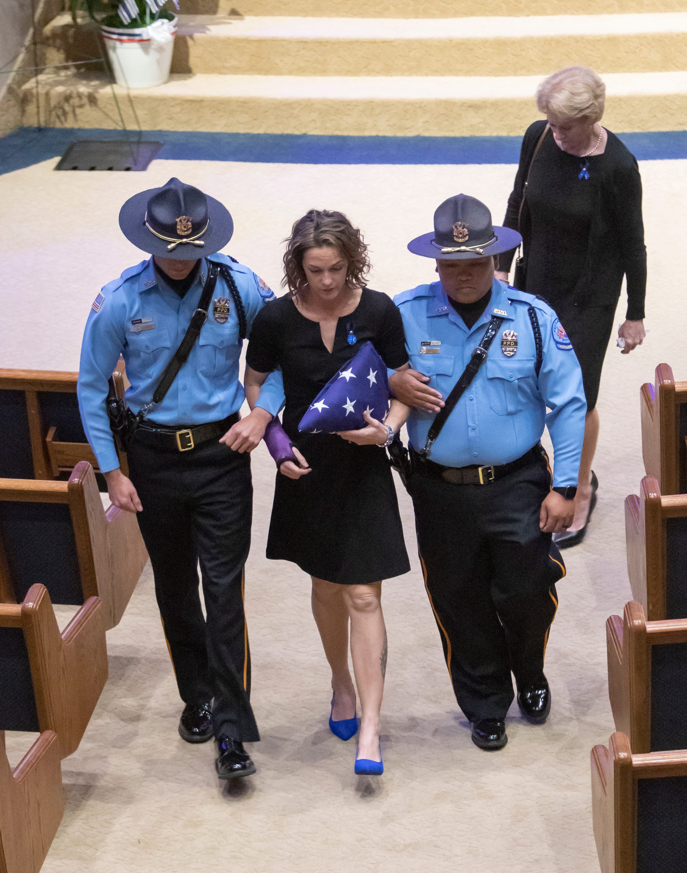 Hundreds pay respect at PPD officer Stephen Grogan's memorial service