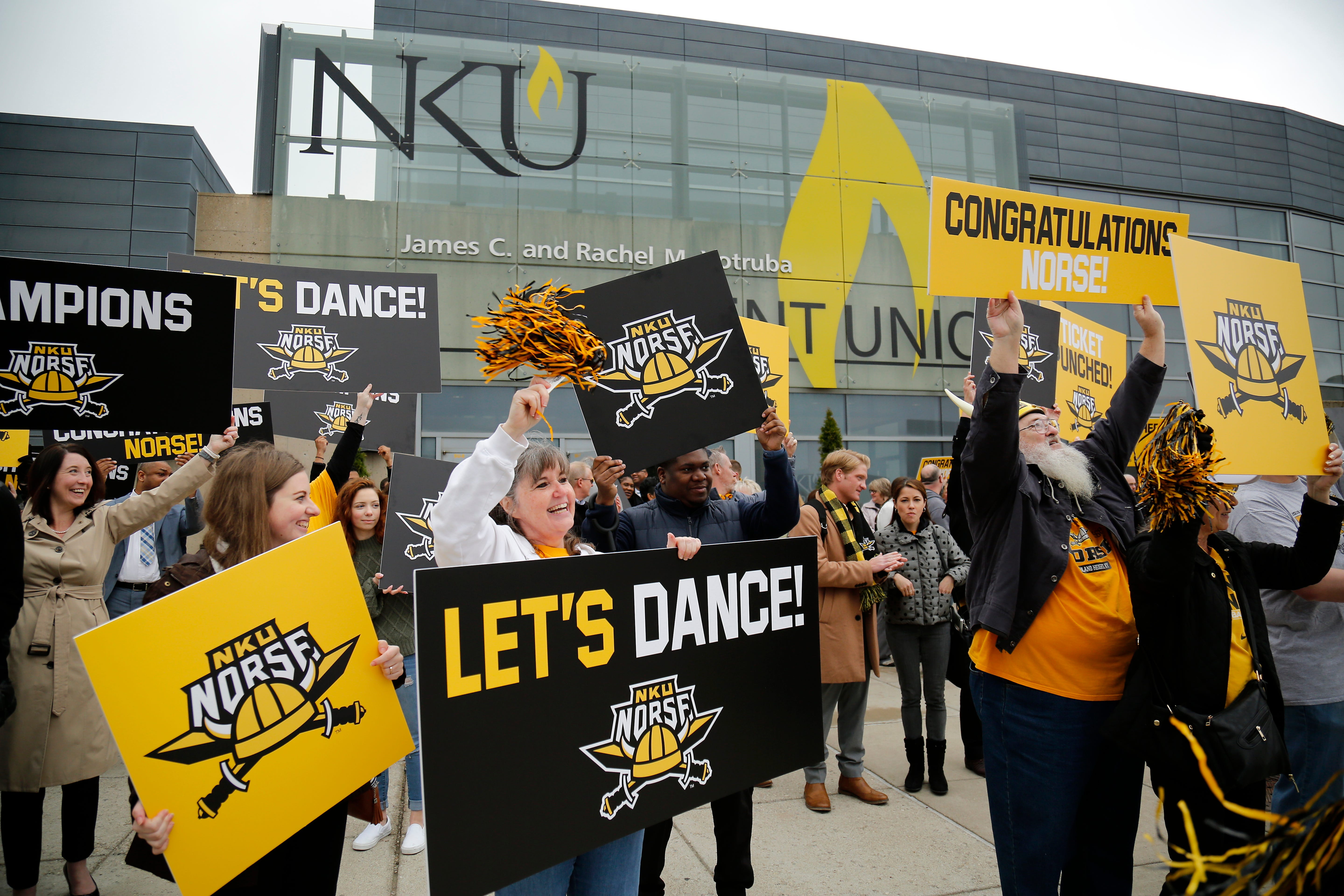 NKU men's team won Horizon League for third time; women won 20 games
