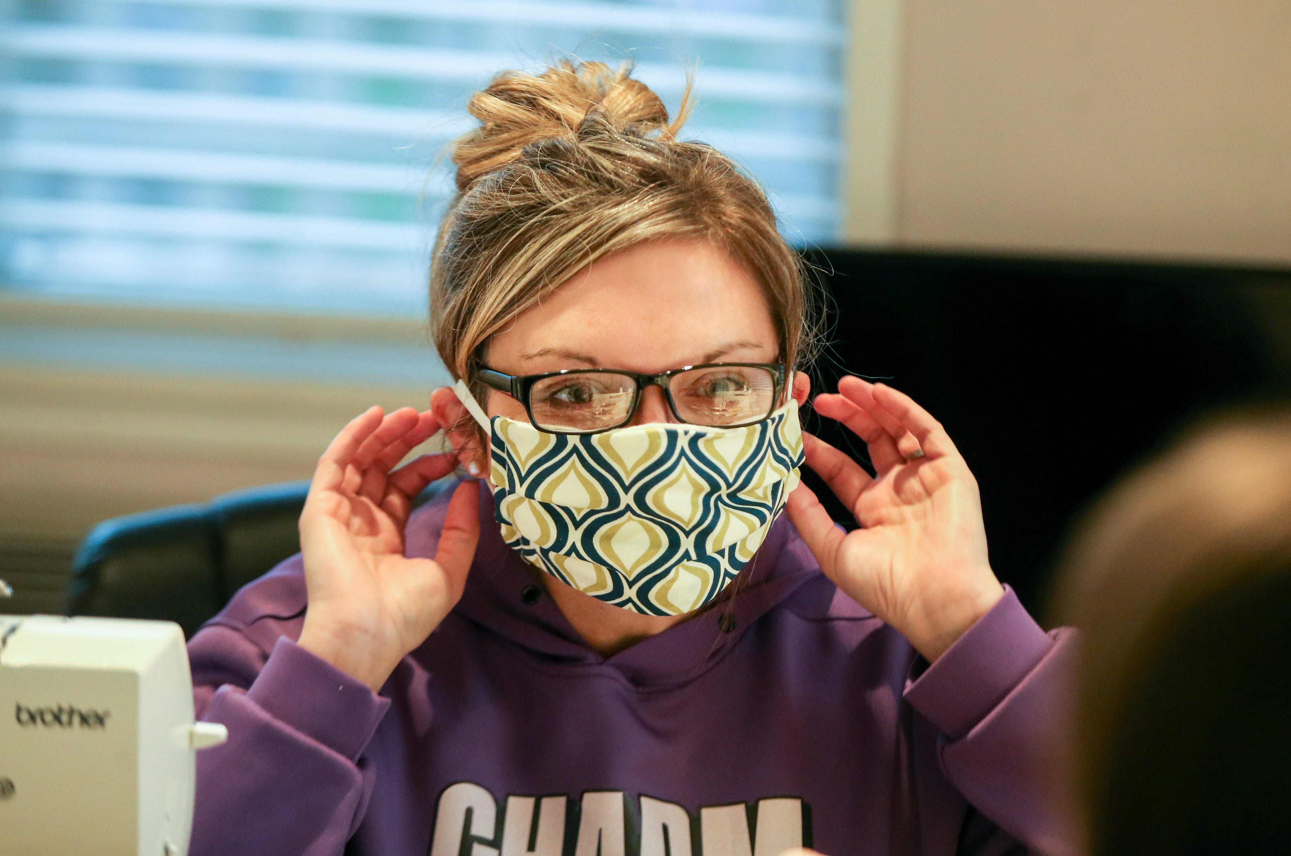 Coronavirus: Kentucky student makes masks for deaf and hard of hearing