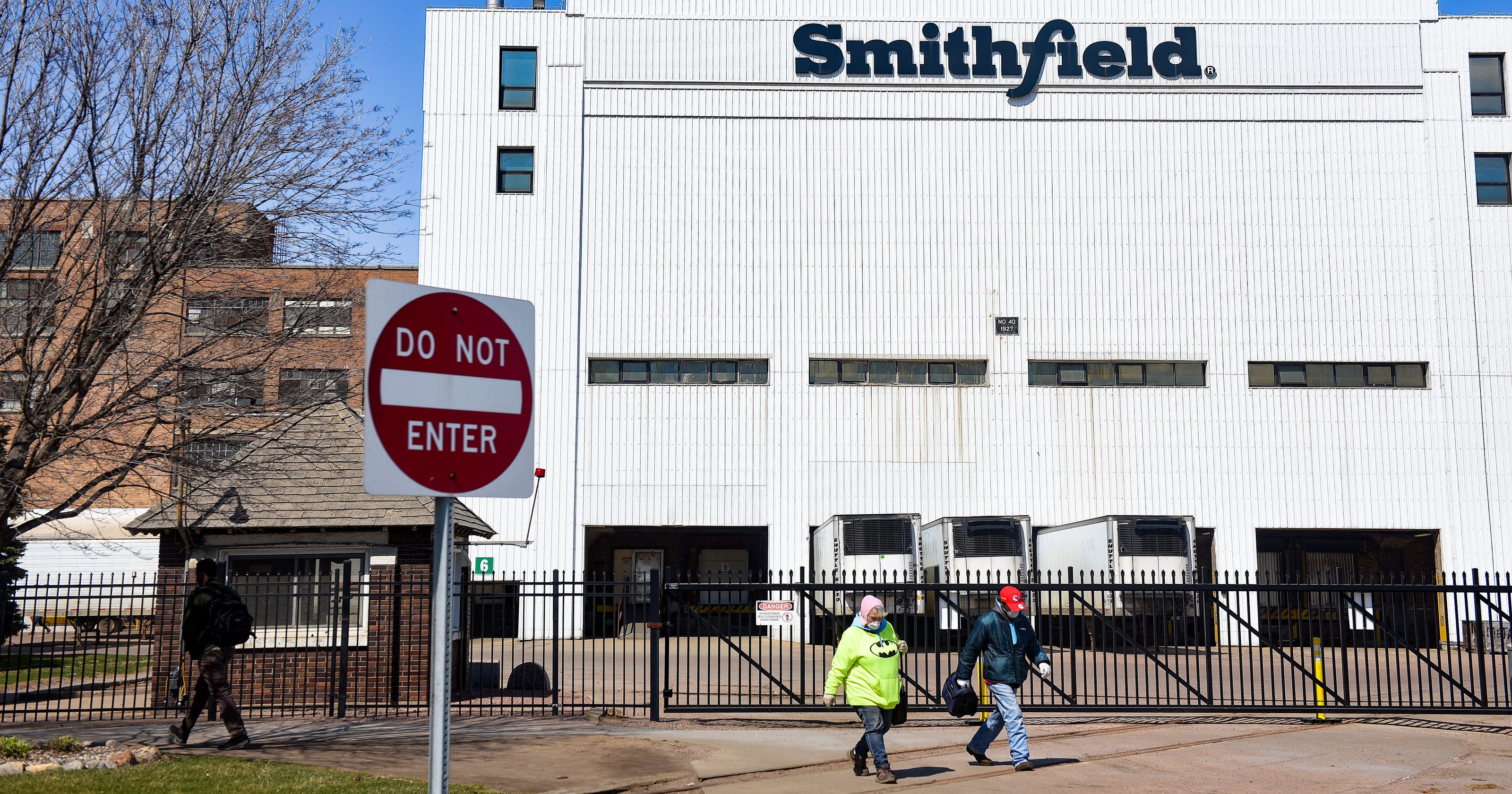 Coronavirus hot spot: Smithfield Foods to close Sioux Falls plant