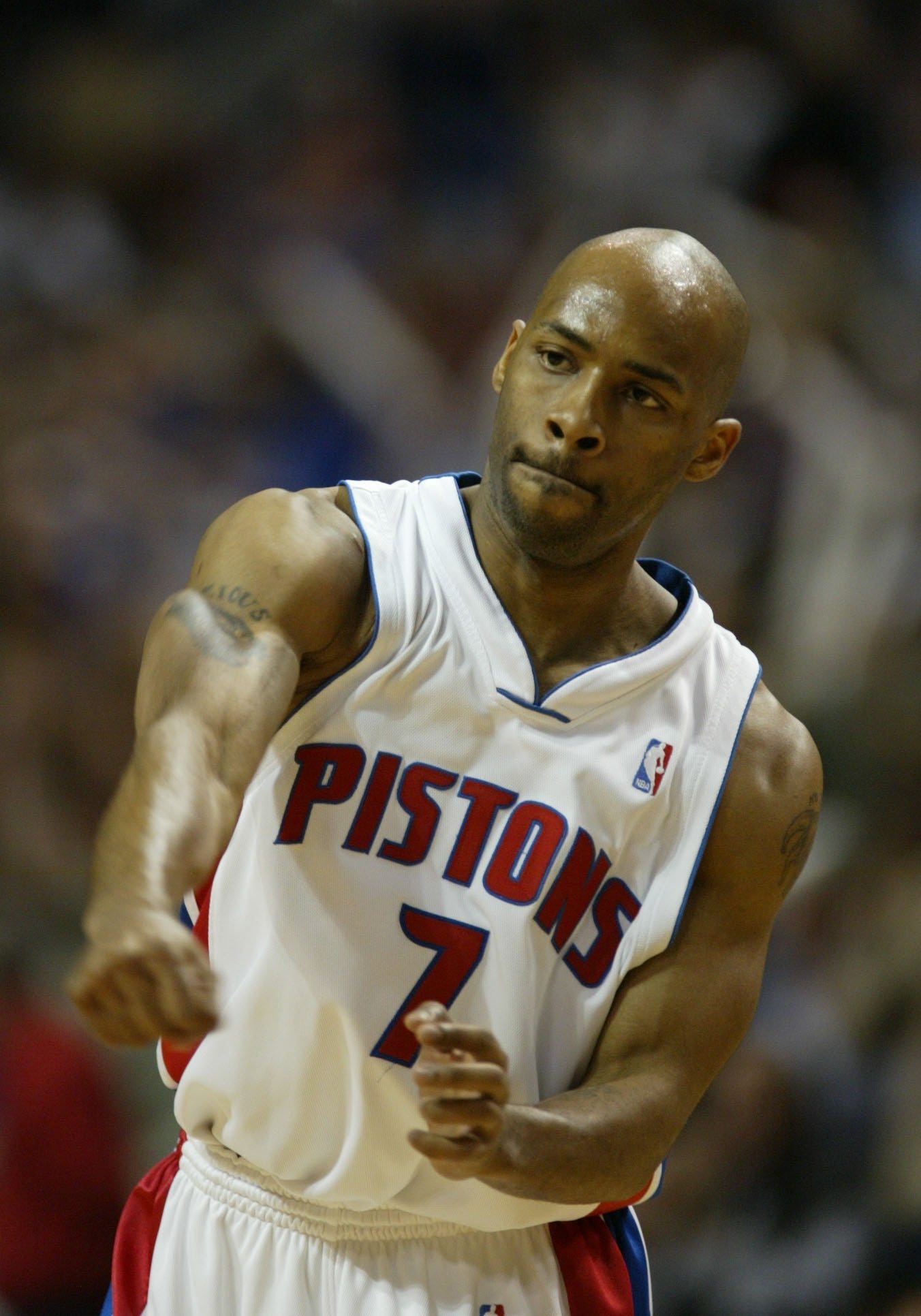 Pistons' Chucky Atkins lost his HS coaching job. Now, NBA is his goal