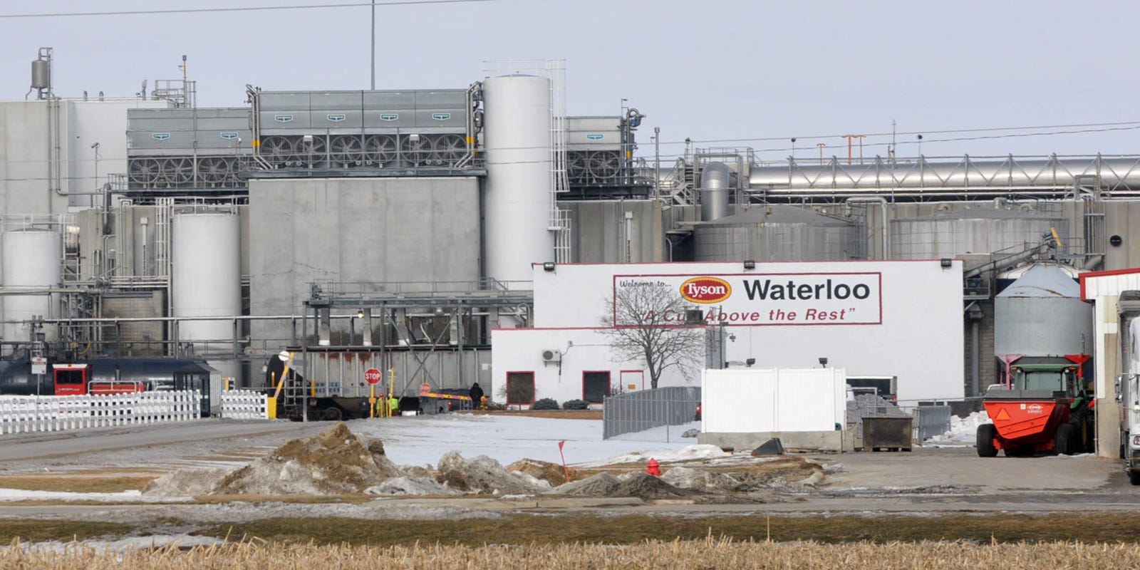 Worries grow about COVID-19 spread inside Iowa's meatpacking plants