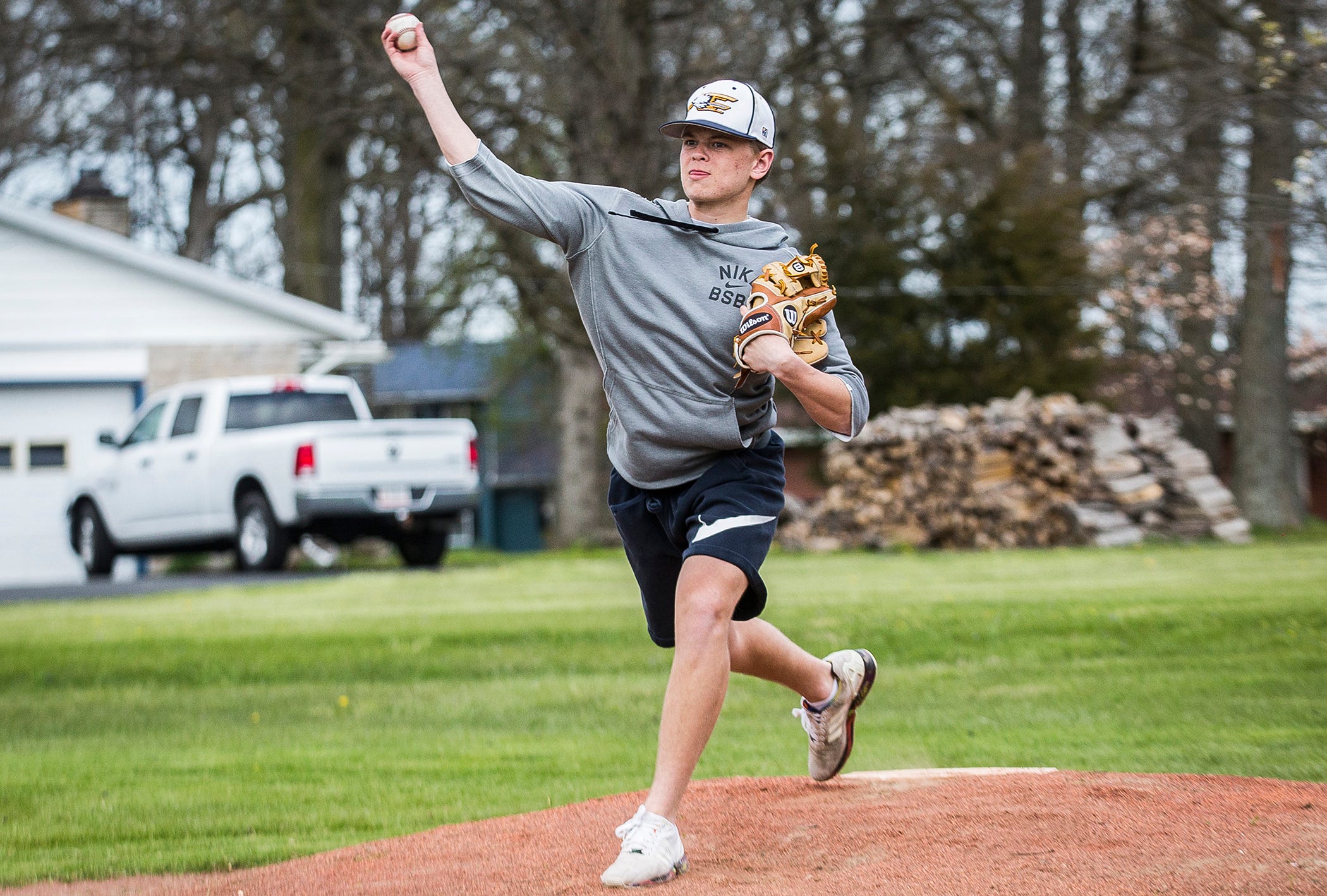 Pitching forges bond between Delta baseball's Kade Oliver, grandfather