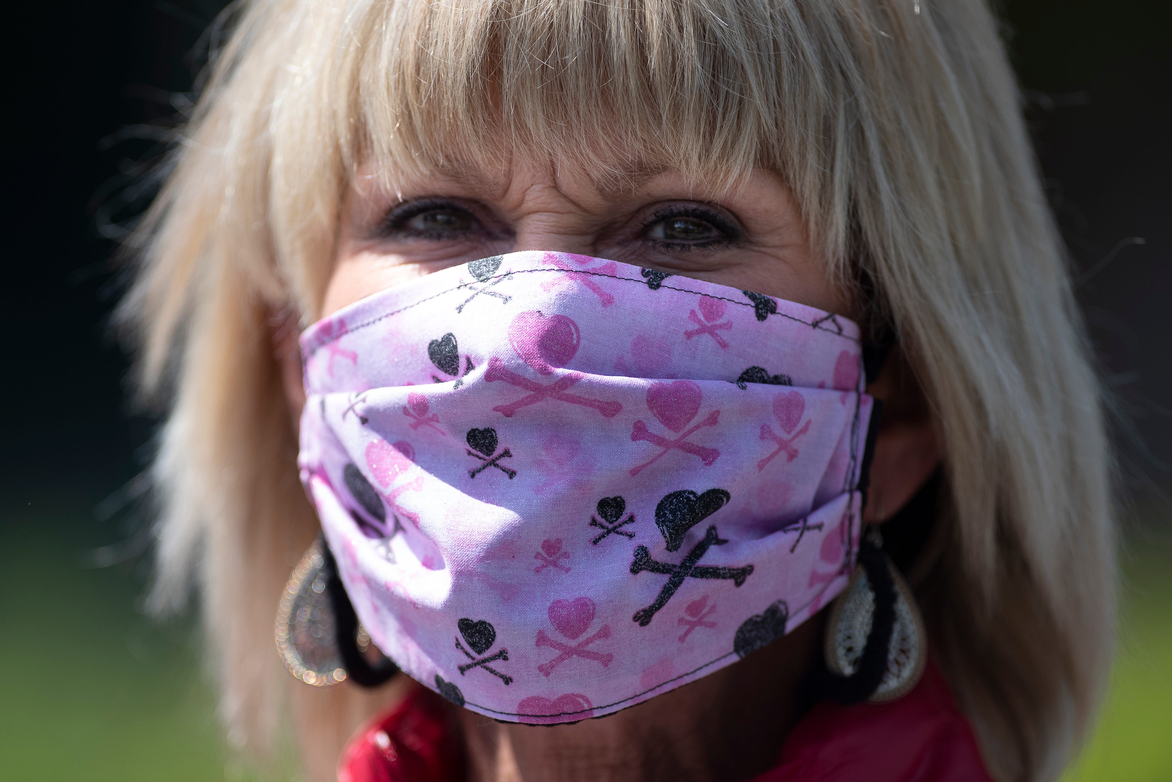 Tennessee poised to forbid mask mandates until after a surge strikes