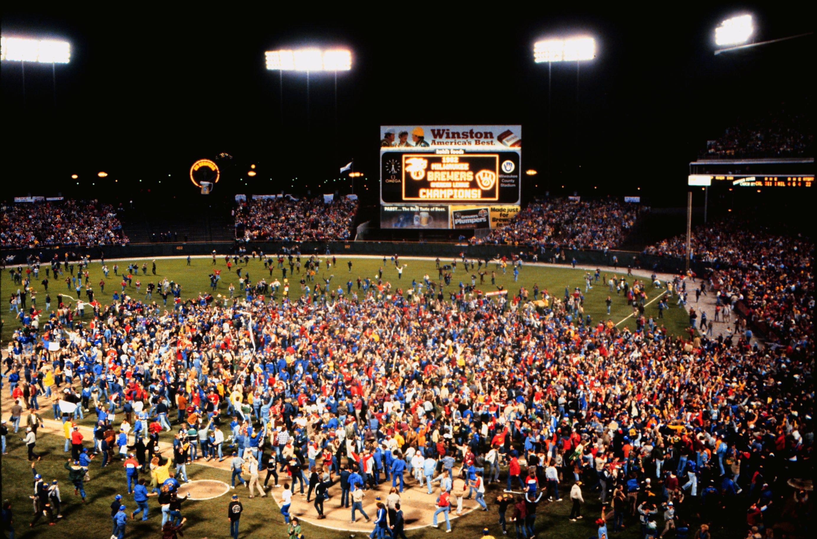 County Stadium was memorable home for Milwaukee Braves and Brewers