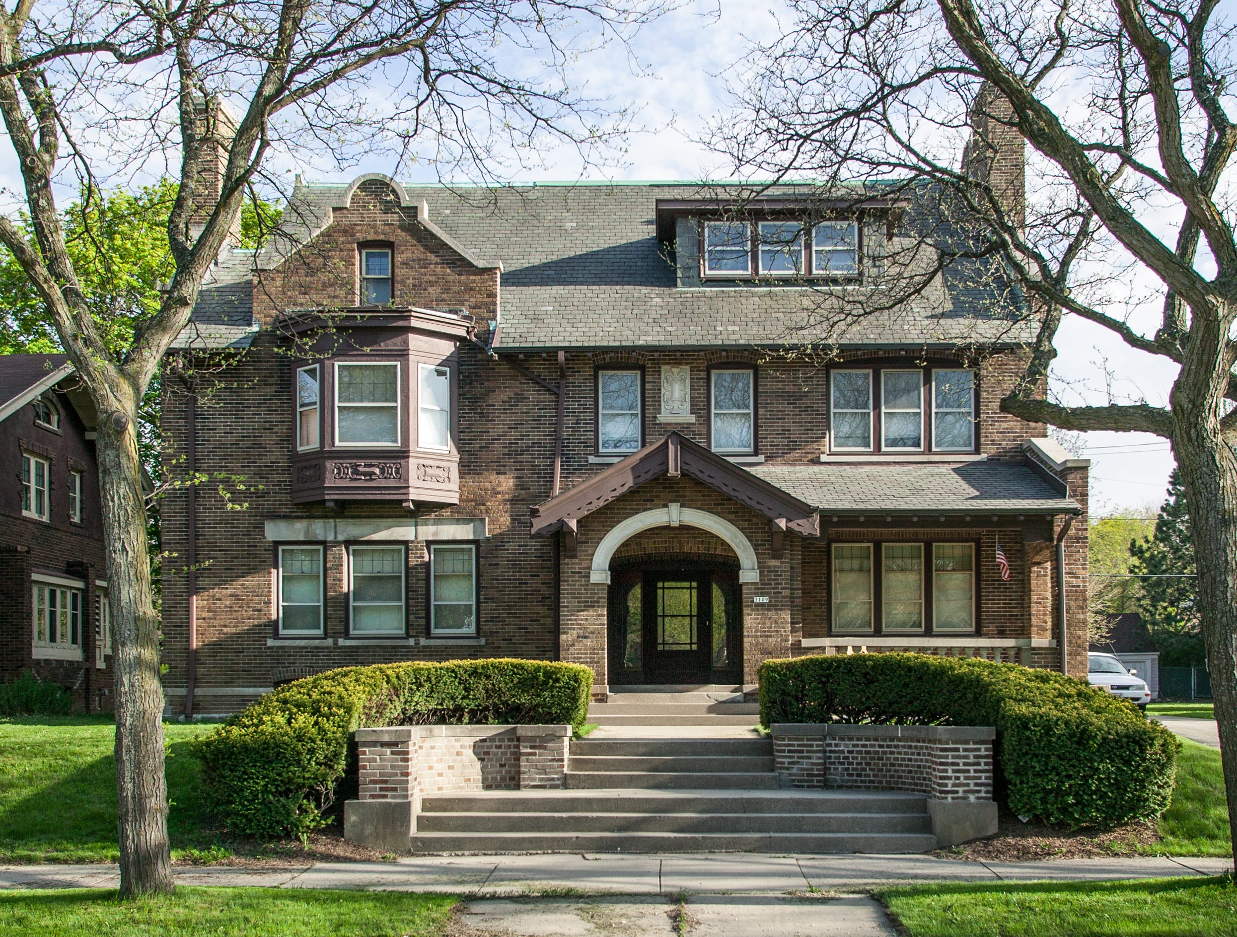Milwaukee mansion: Concordia's virtual home tour includes dream house