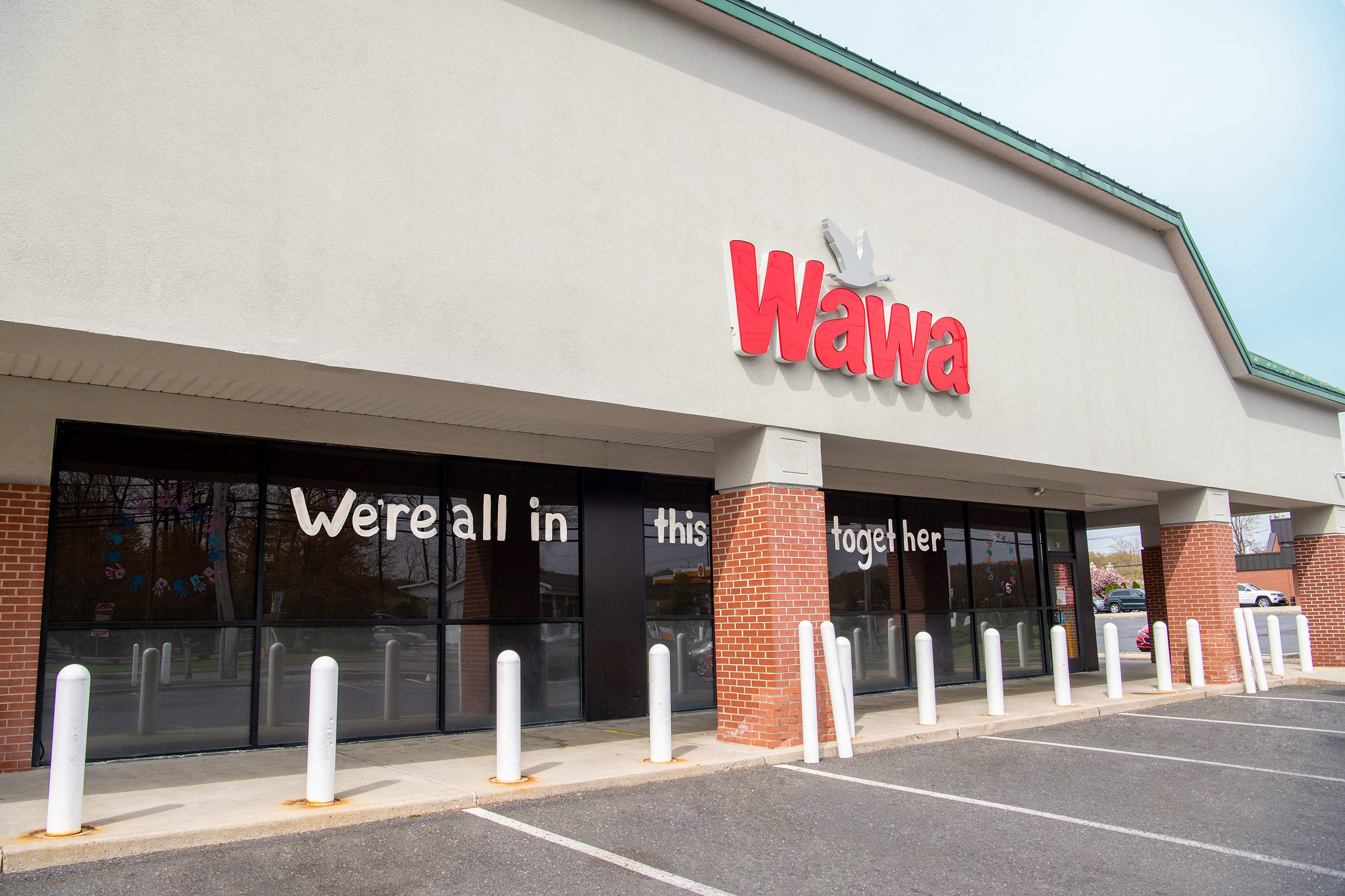 New Wawa opens in North Brunswick