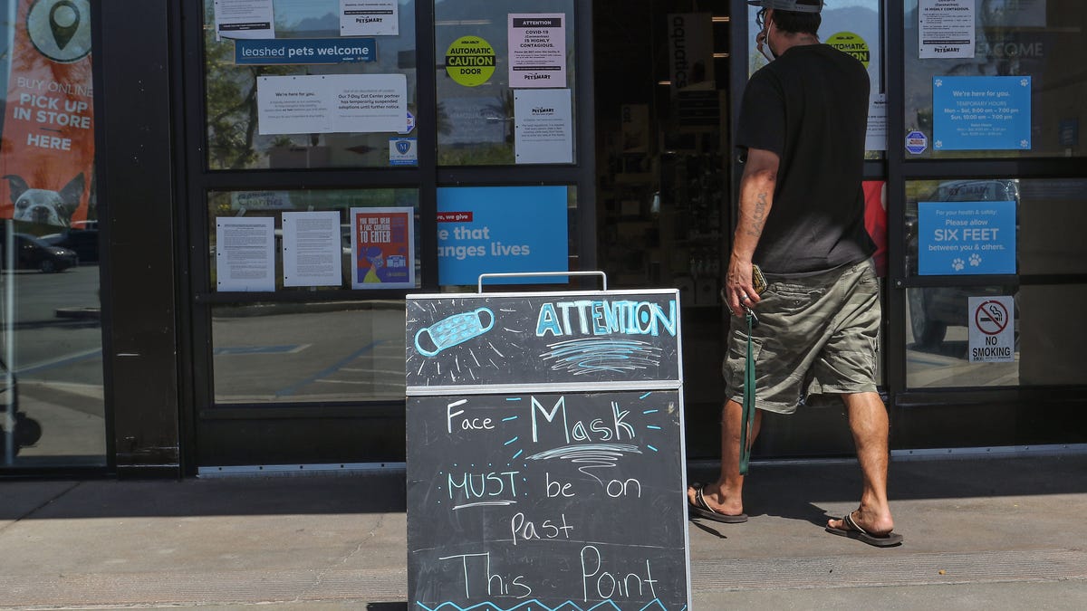 Photos: Face mask use in Coachella Valley cities