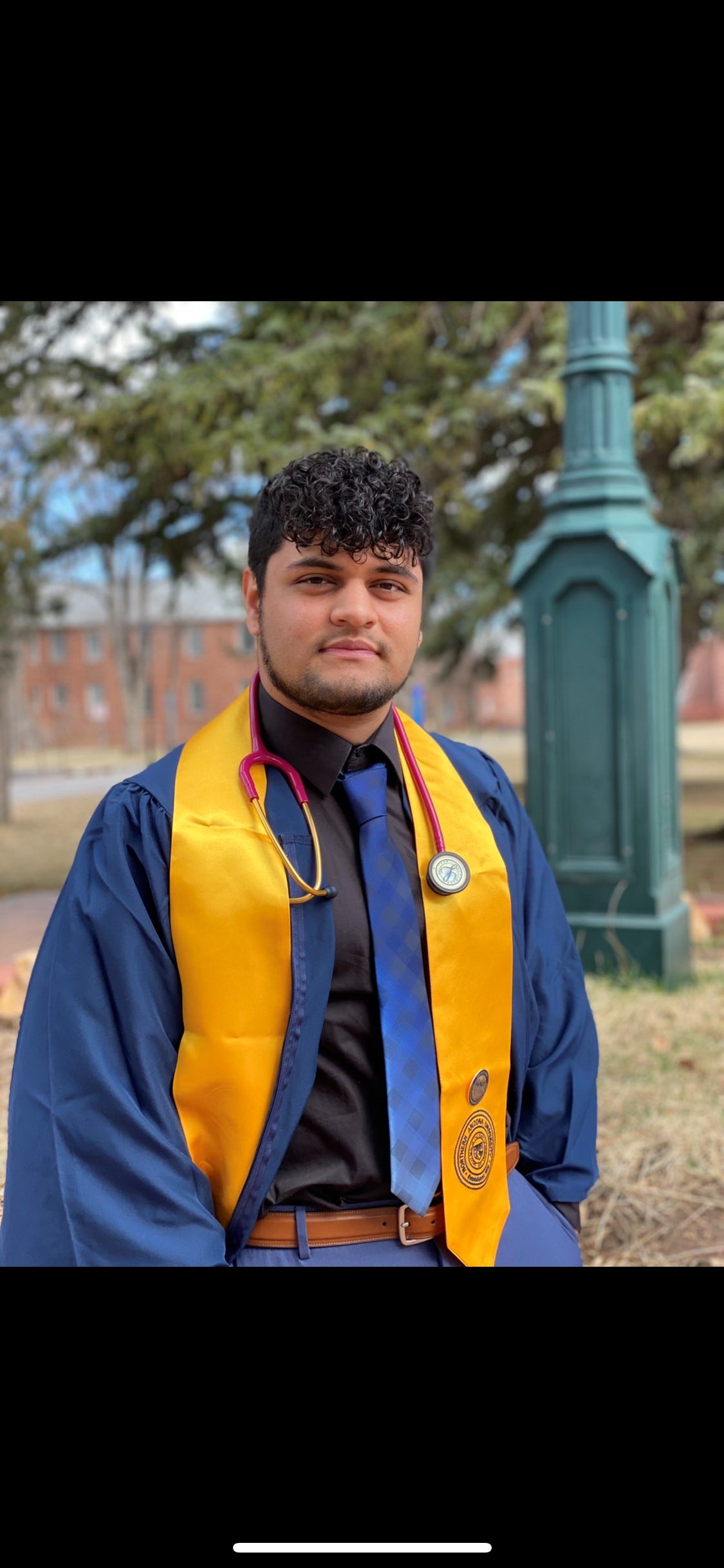 4 Arizona health care grads ready to enter health care during pandemic