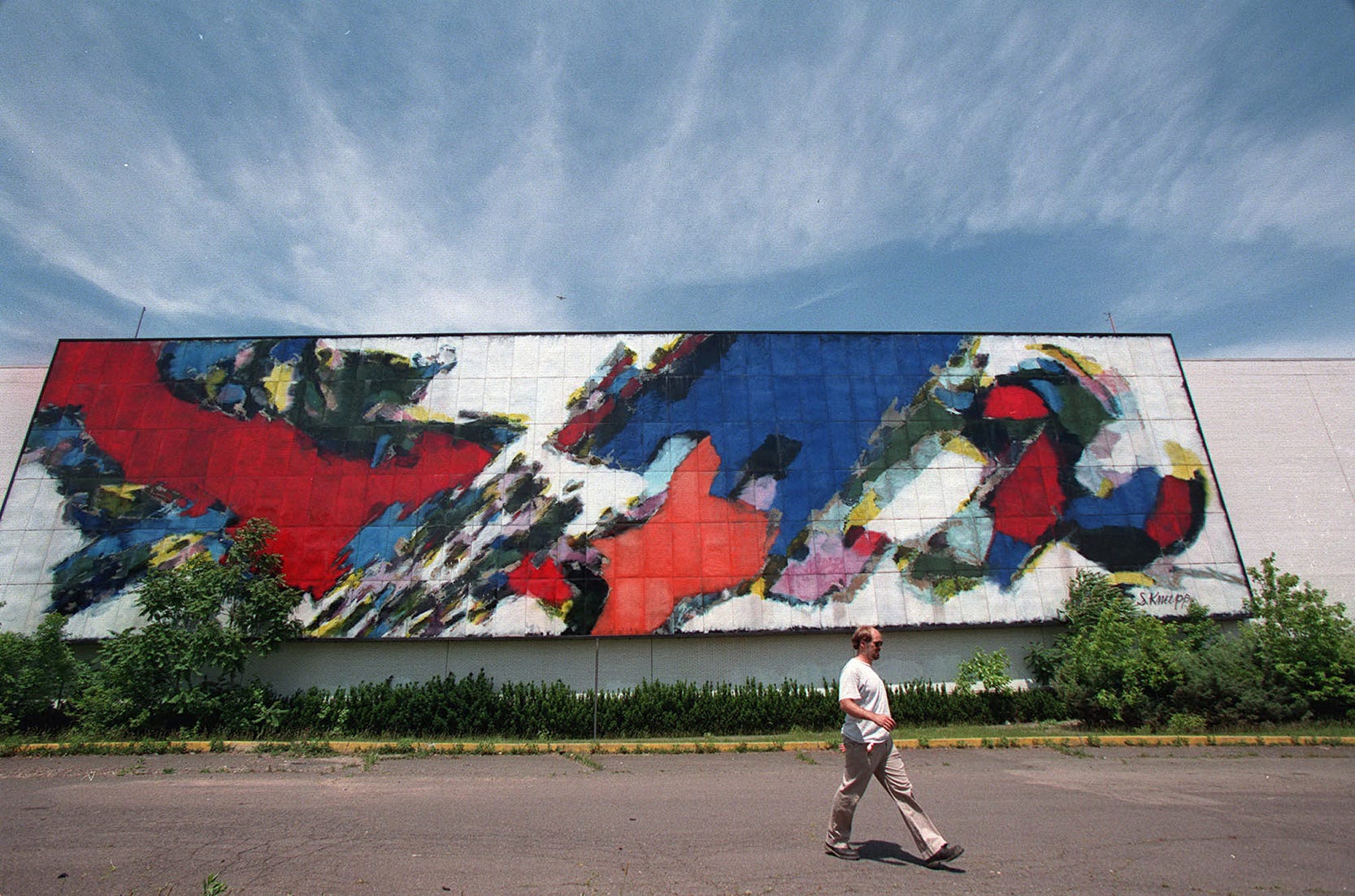 Alexander's mural to return to Paramus NJ at Valley Hospital