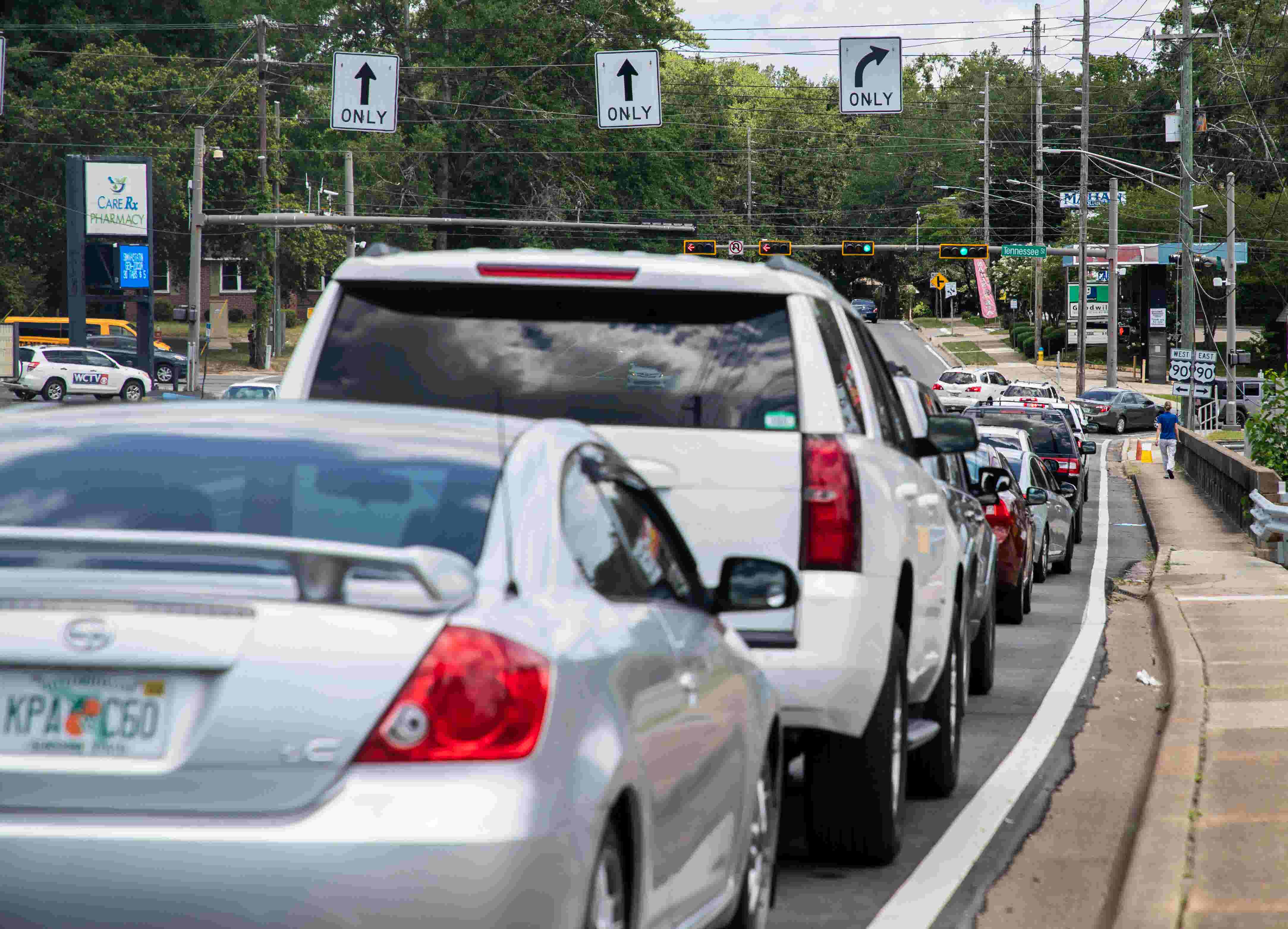 Traffic continues to pile up on Mahan and Magnolia as drivers wait for ...