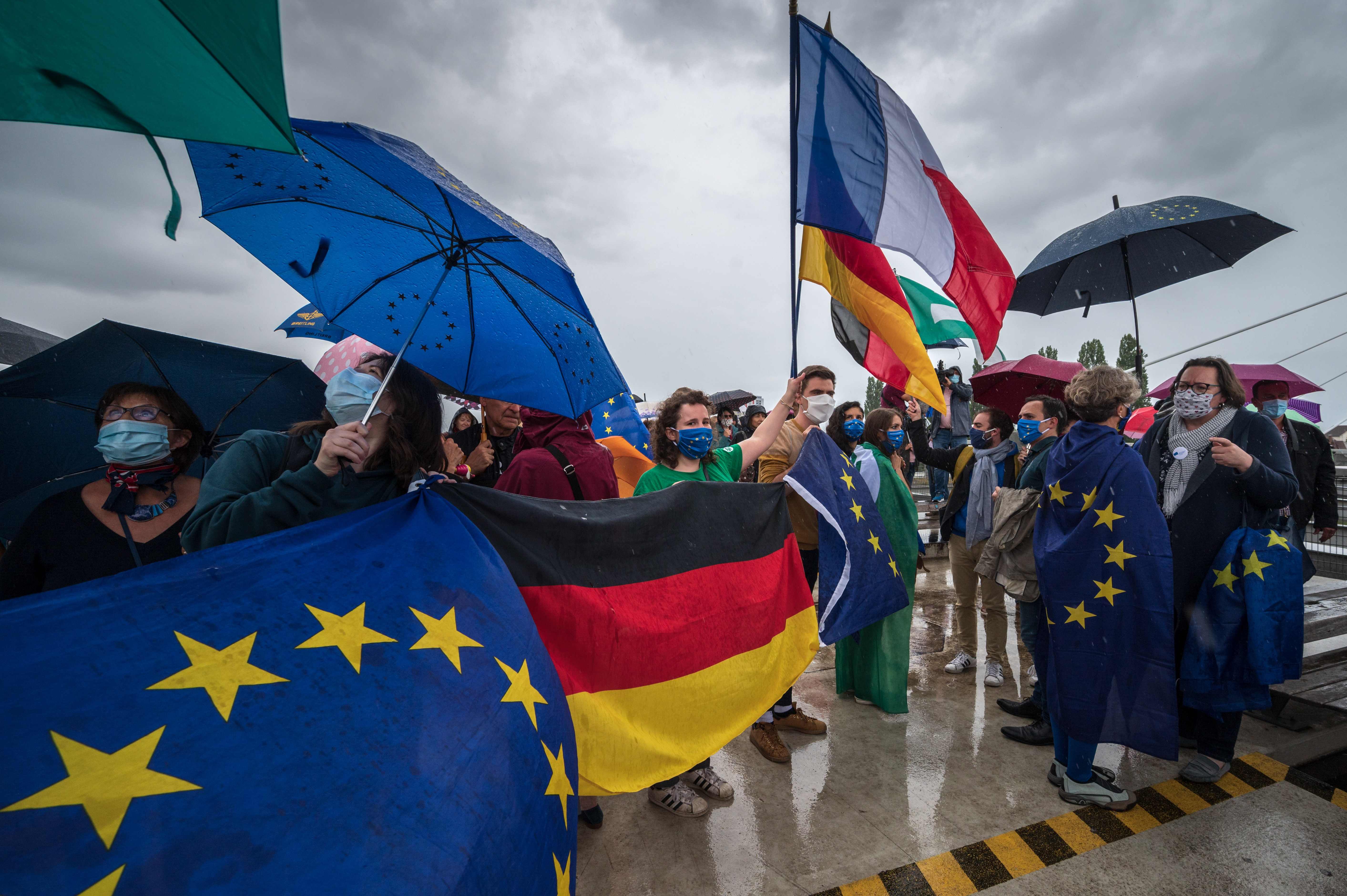 Europe travel ban an Americans continues as US COVID-19 cases rise