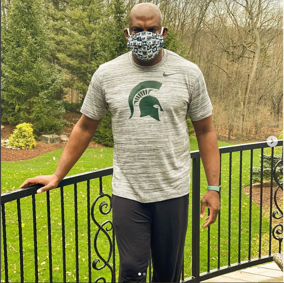 Coaches from MSU, Michigan team up to urge fans to wear masks