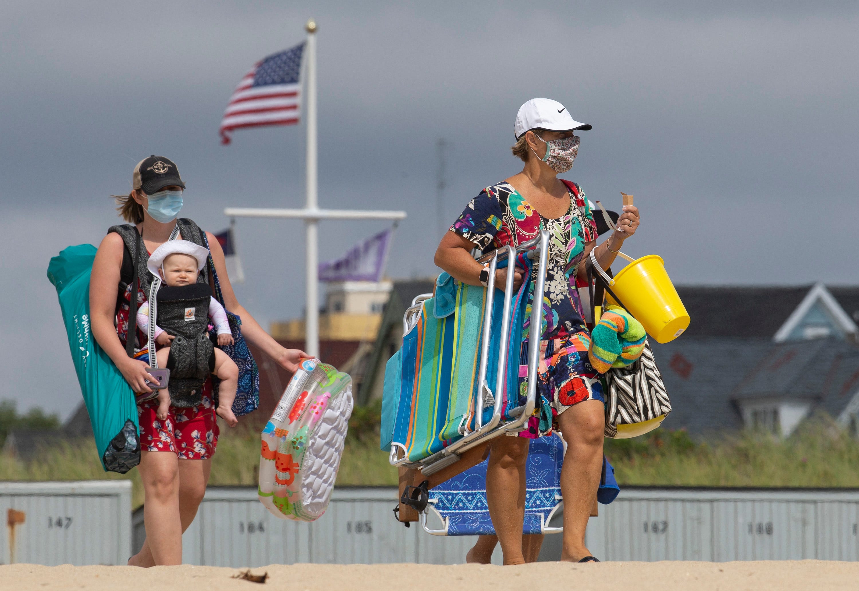 Belmar beach sand collapse traps child