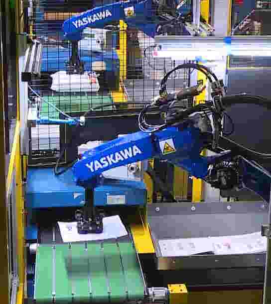 FedEx install parcel-sorting robot arms in Memphis hub