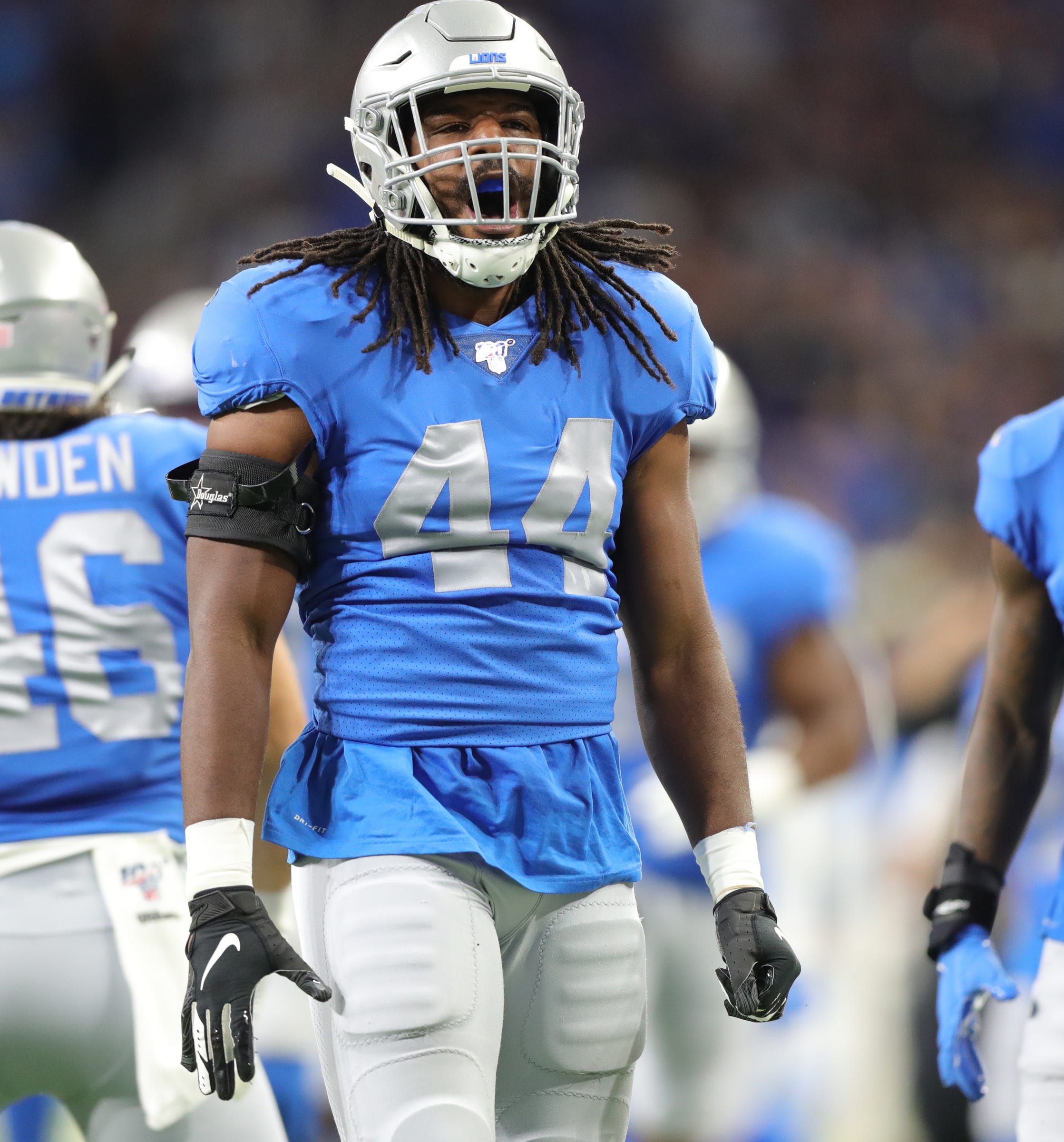 Jalen Reeves-Maybin: Detroit Lions sign former Tennessee football star