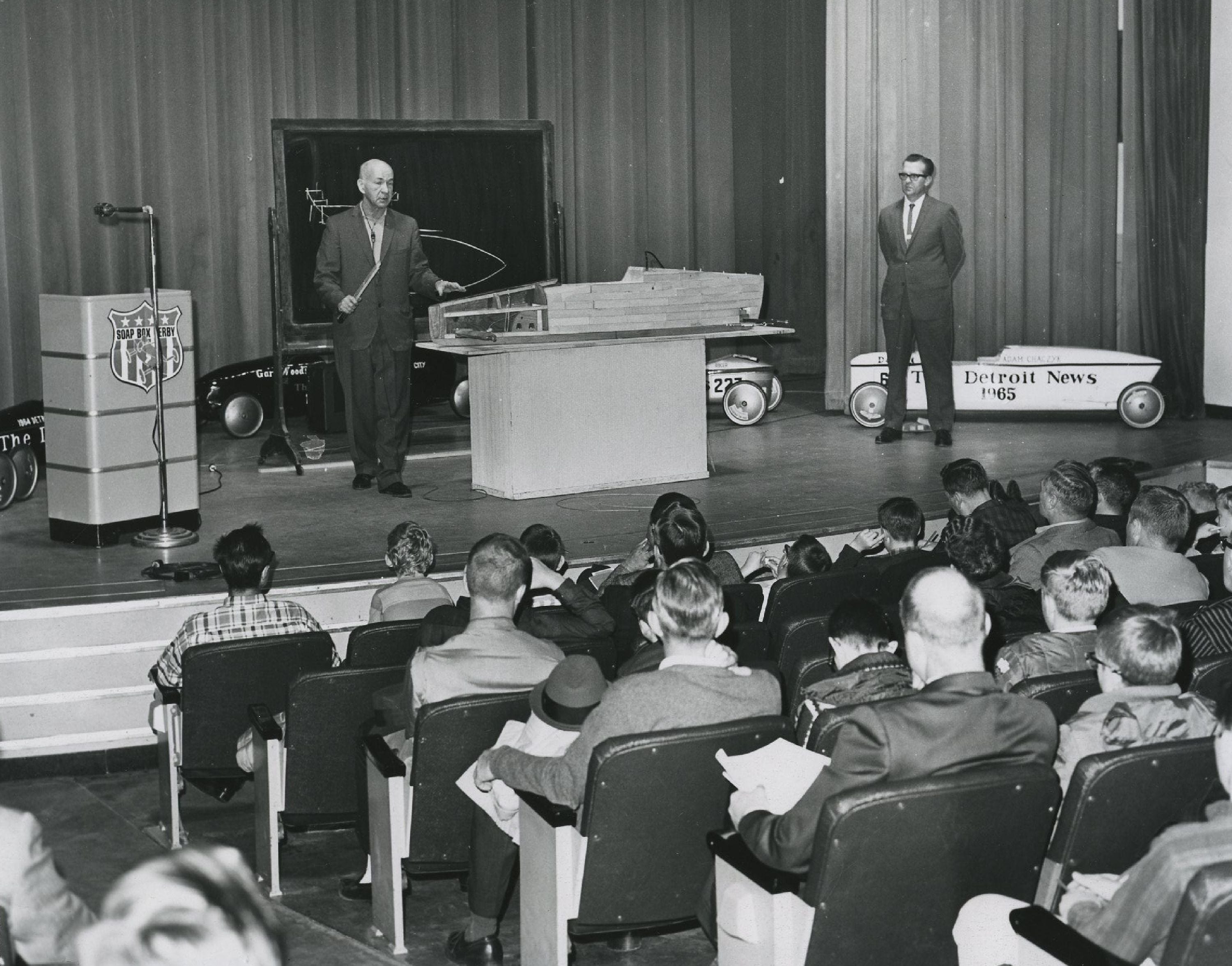 WWJ celebrates 100 years of radio: 'A new medium was born in Detroit'