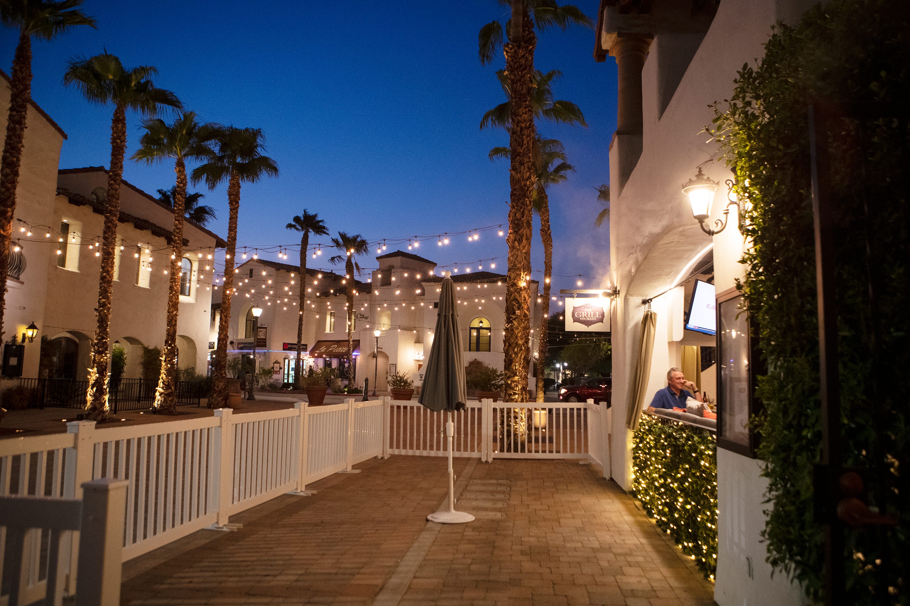 covid-19-palm-springs-area-restaurants-ready-to-reopen-limited-indoor
