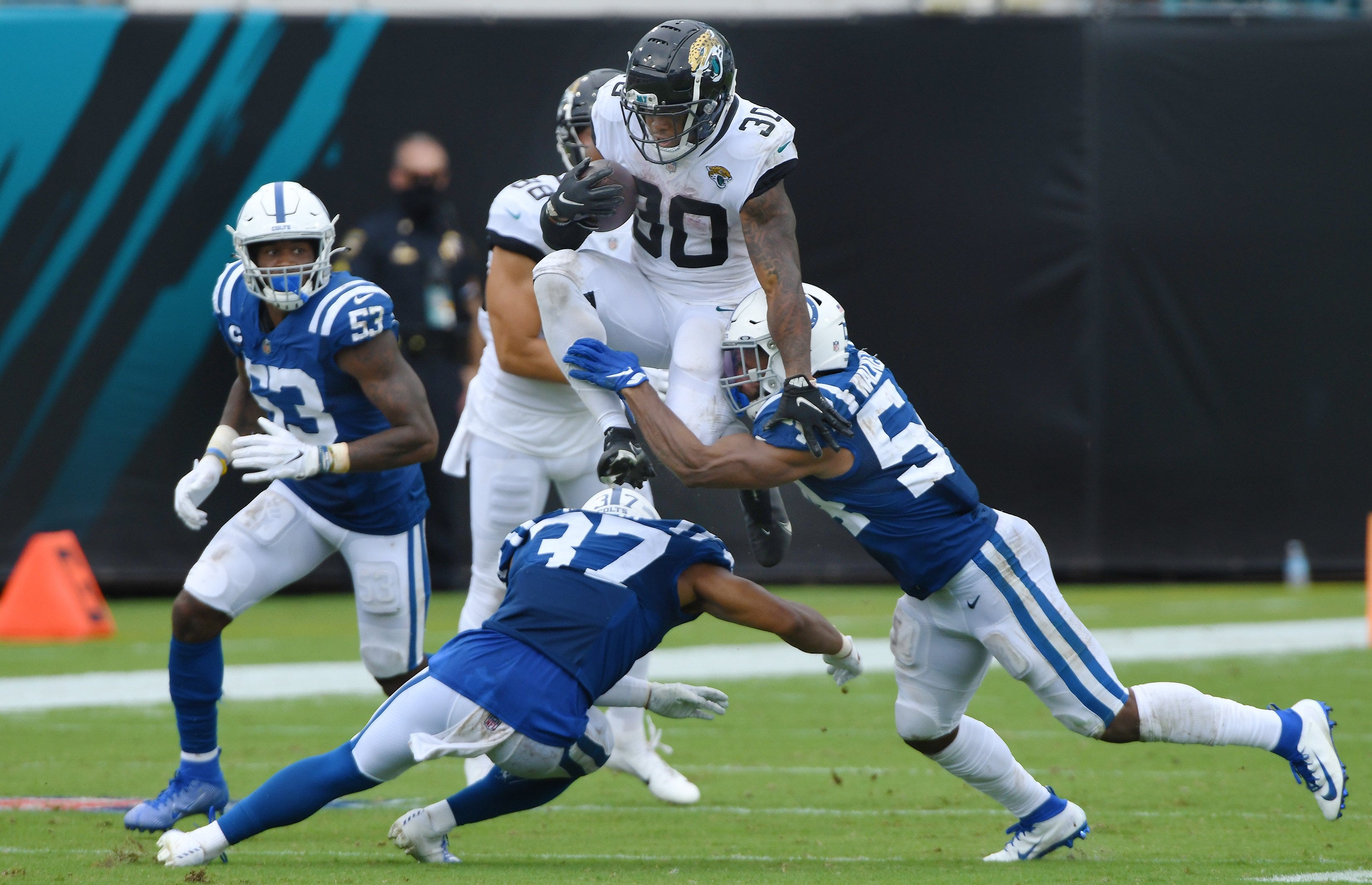 Jaguars vs. Colts: Gardner Minshew sets NFL record for touchdowns and ...