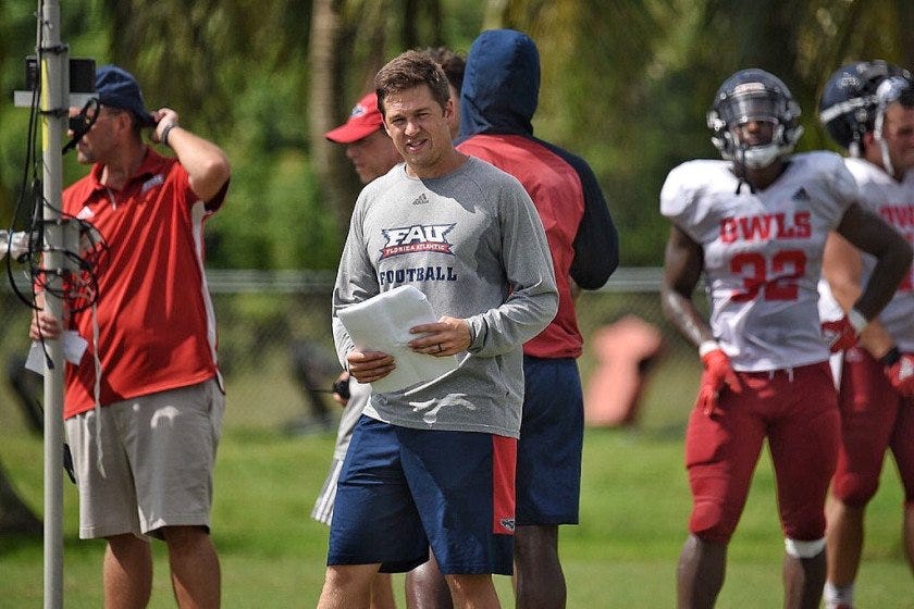 Lane Kiffin hires Charlie Weis Jr. as Ole Miss offensive coordinator