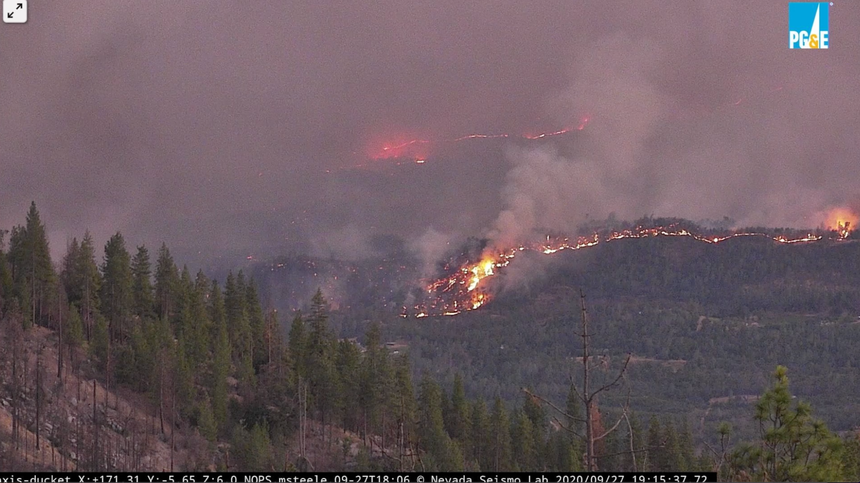 Igo fire near Redding overnight timelapse video: Smoke near Zogg Mine Road