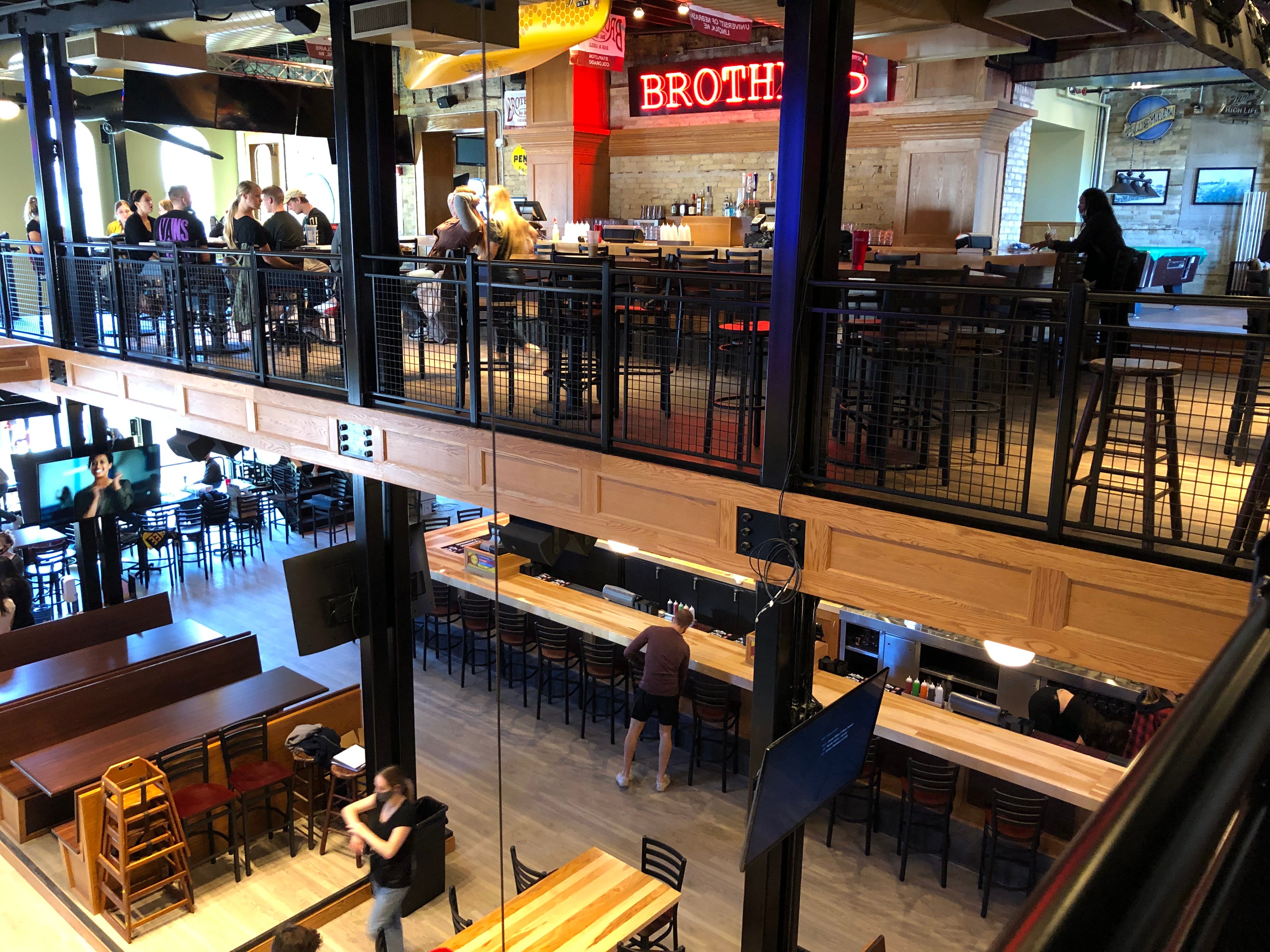 Milwaukee bar Brothers expands, reopens with new menu, TVs, patio