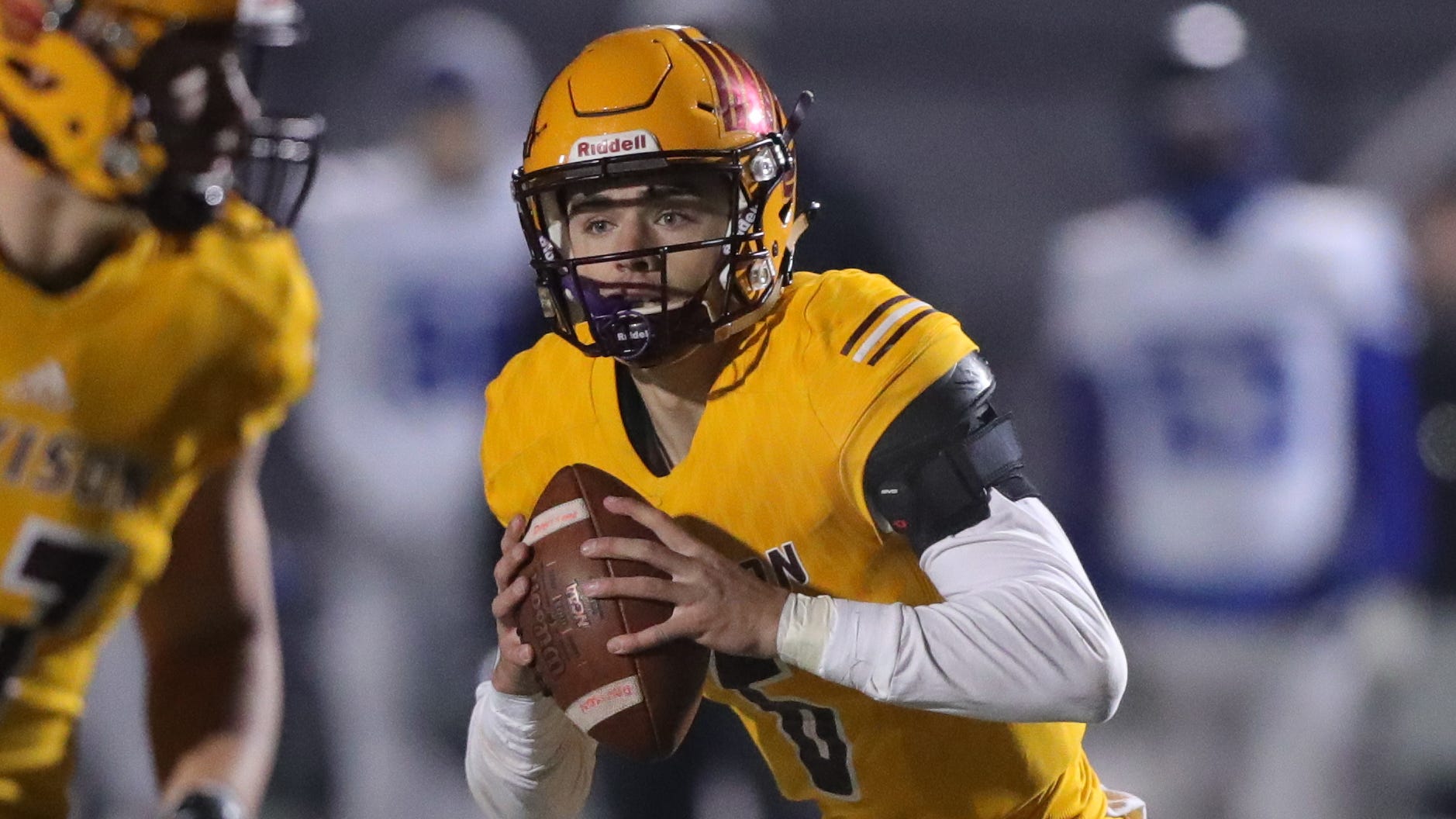 Watch replay: Davison at Lapeer in Michigan high school football, 7 p.m. Watch replay: Davison at Lapeer in Michigan high school football, 7 p.m.