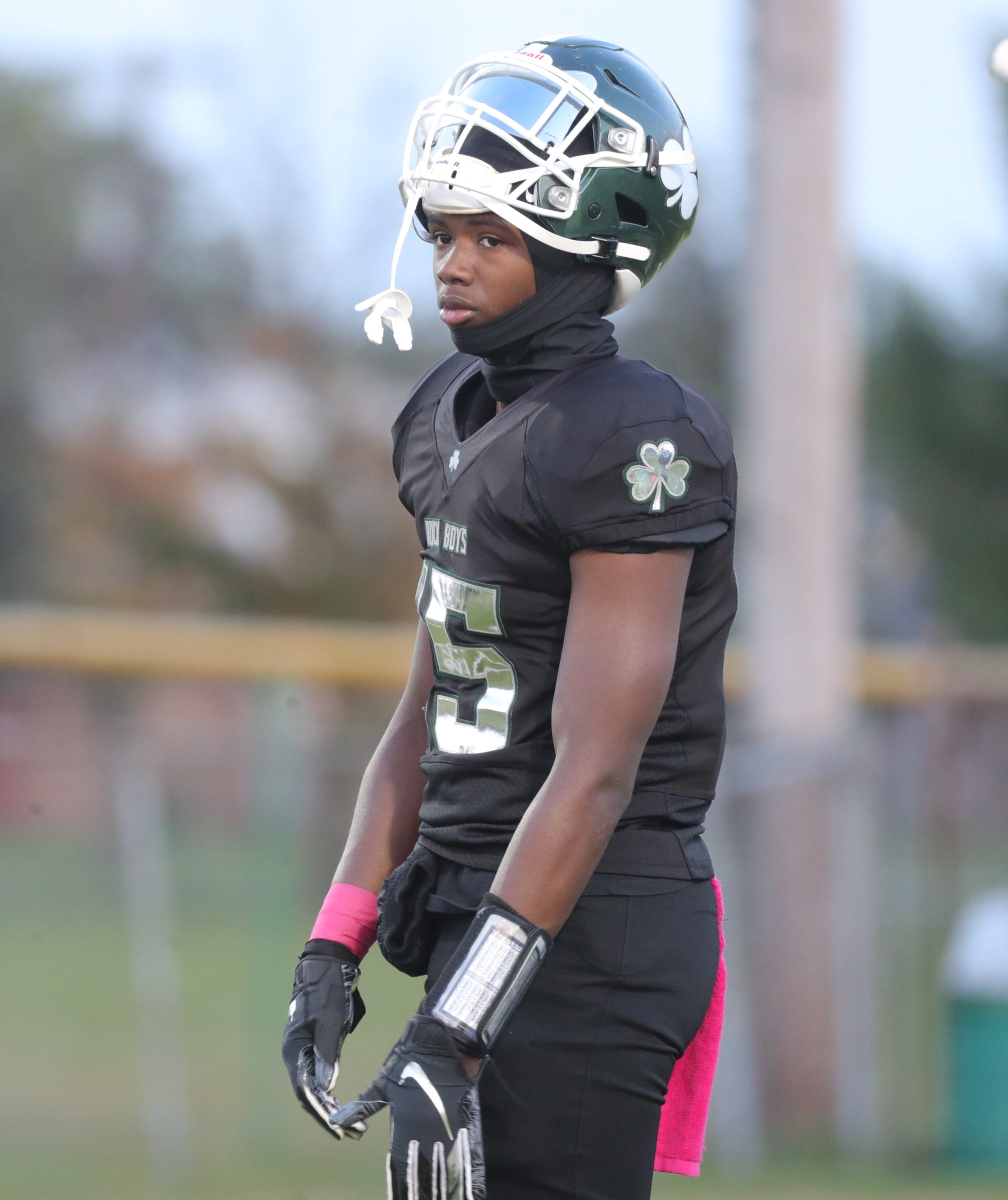 Eastpointe 2022 WR Tay'Shawn Trent now a Michigan football, MSU target