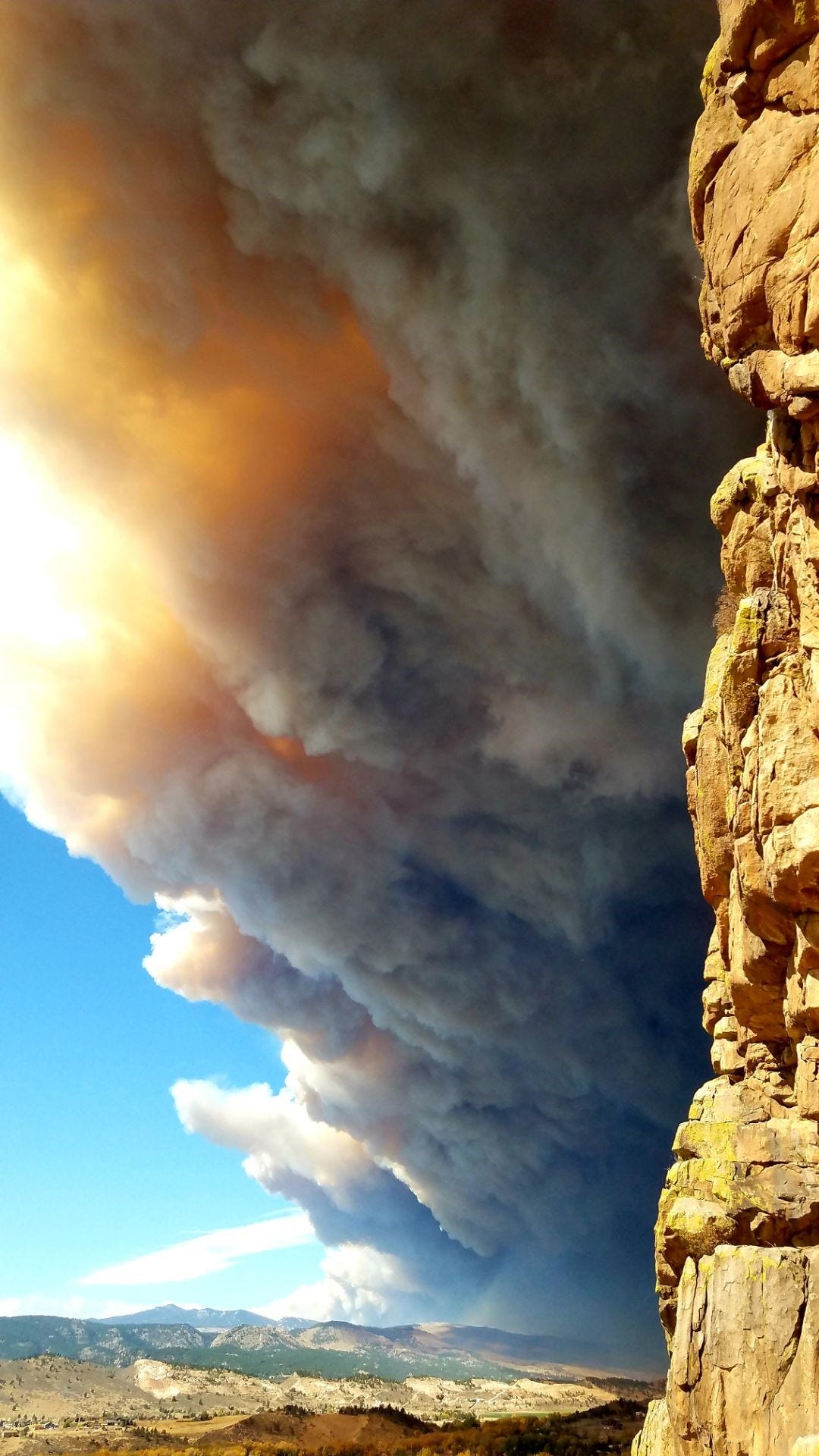 Where are wildfires burning in Colorado? Track them on this map