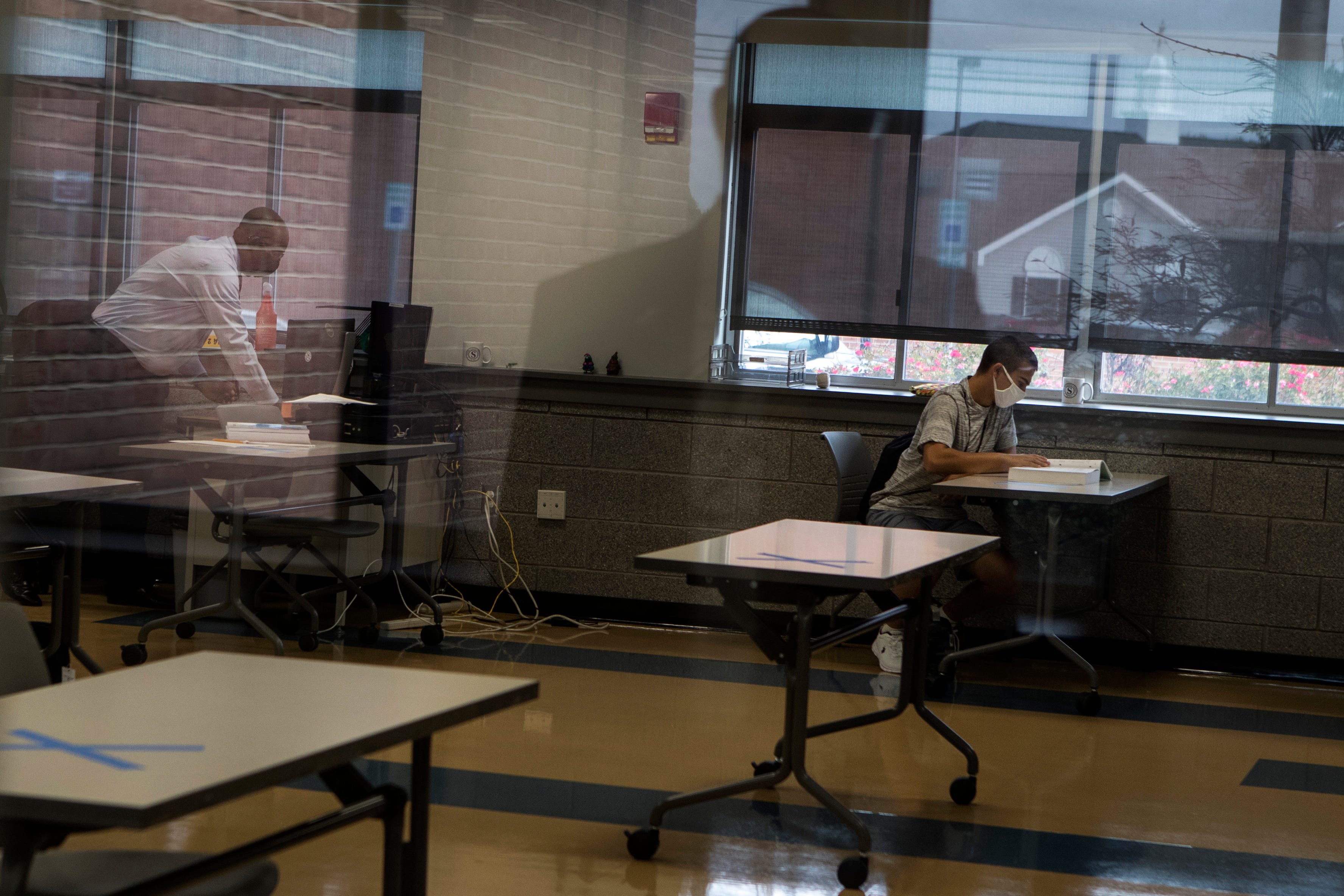 Divided classrooms: View the pandemic from Delaware students’ seats