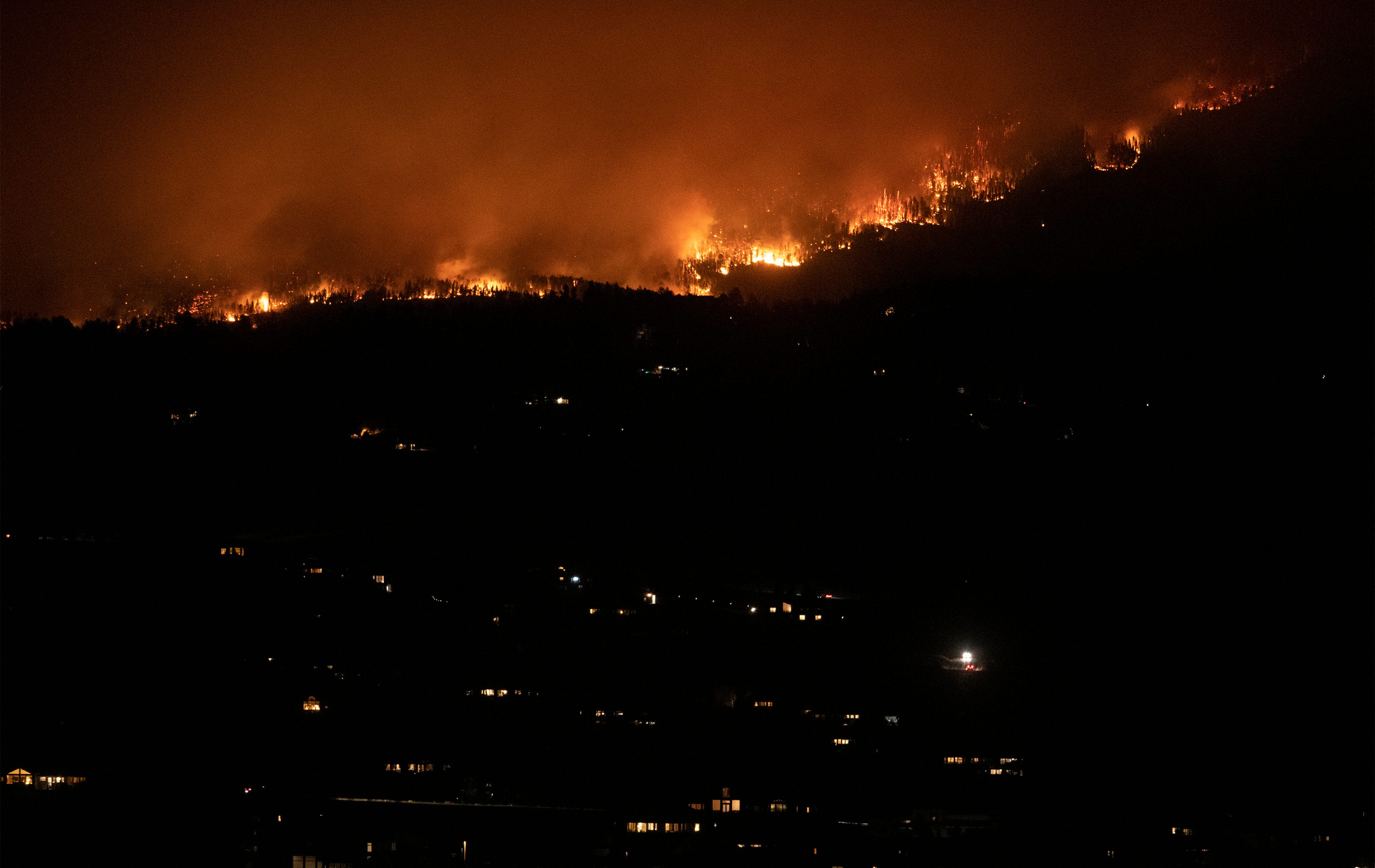Where are wildfires burning in Colorado? Track them on this map