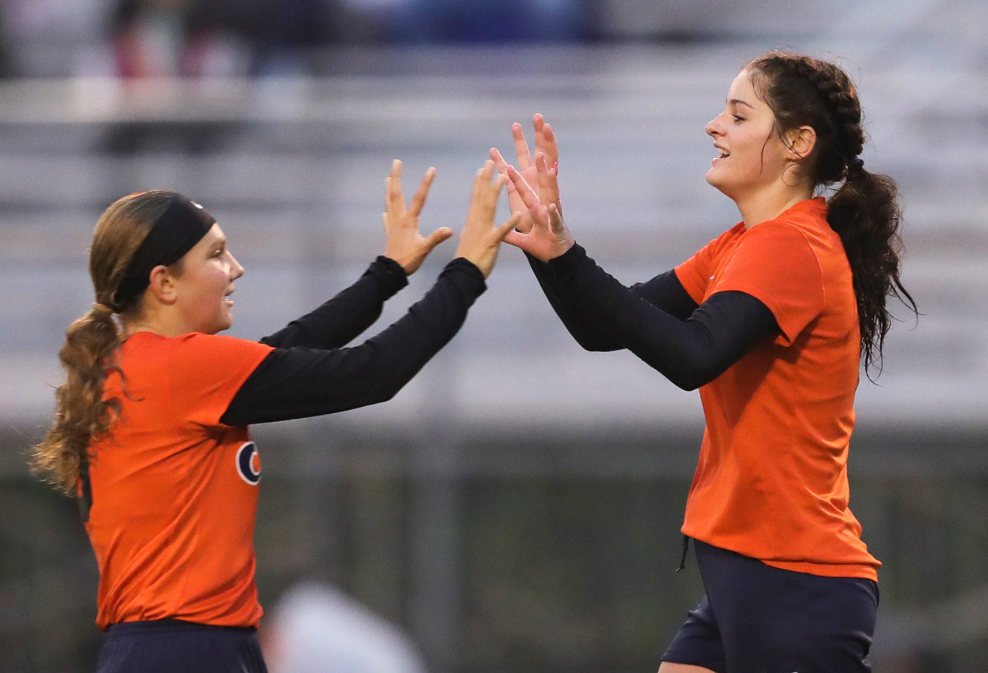 Rachel Wenzel, Sydney Tucker's 200 goals have Ellet thinking big