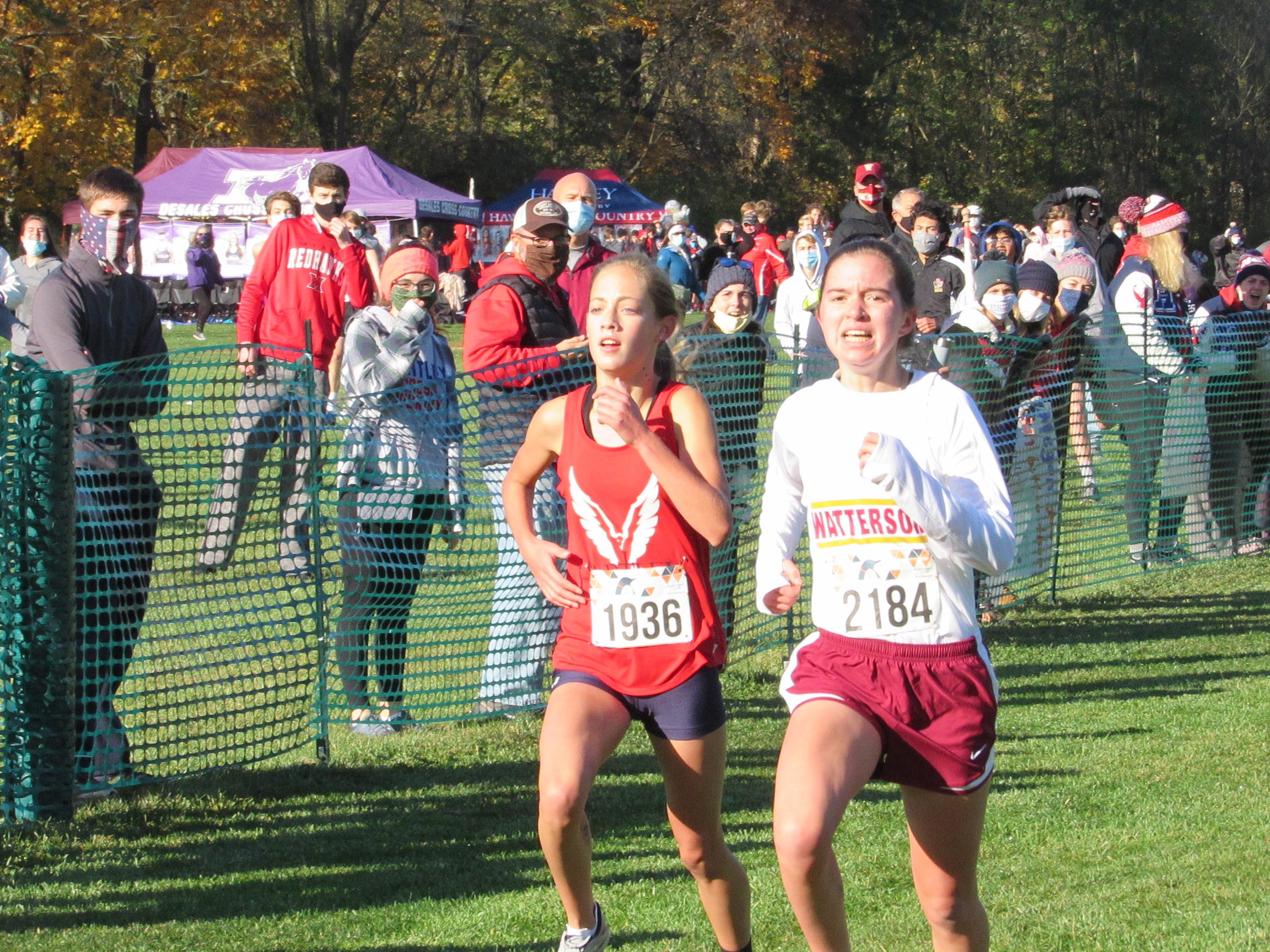 Watterson Roundup: Lucy Ragiel’s return sparks girls cross country team